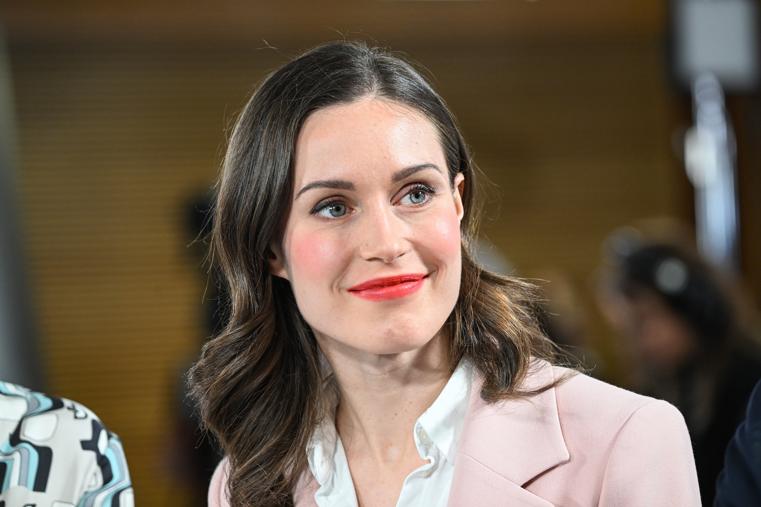 Conservatief-liberalen verslaan huidige premier Sanna Marin en winnen ...