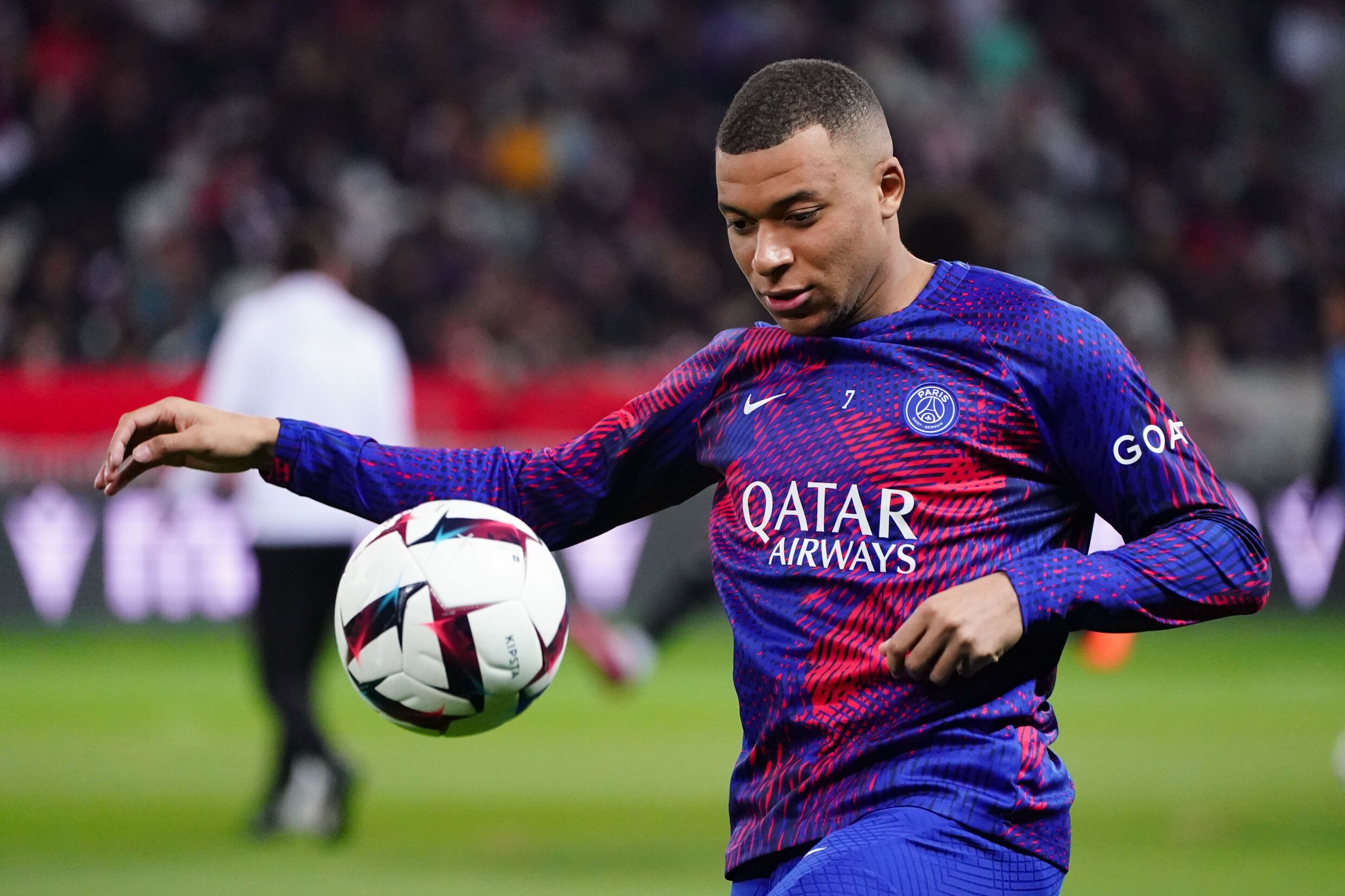 Saudische club Al Hilal mag van PSG met Mbappé praten | De Morgen
