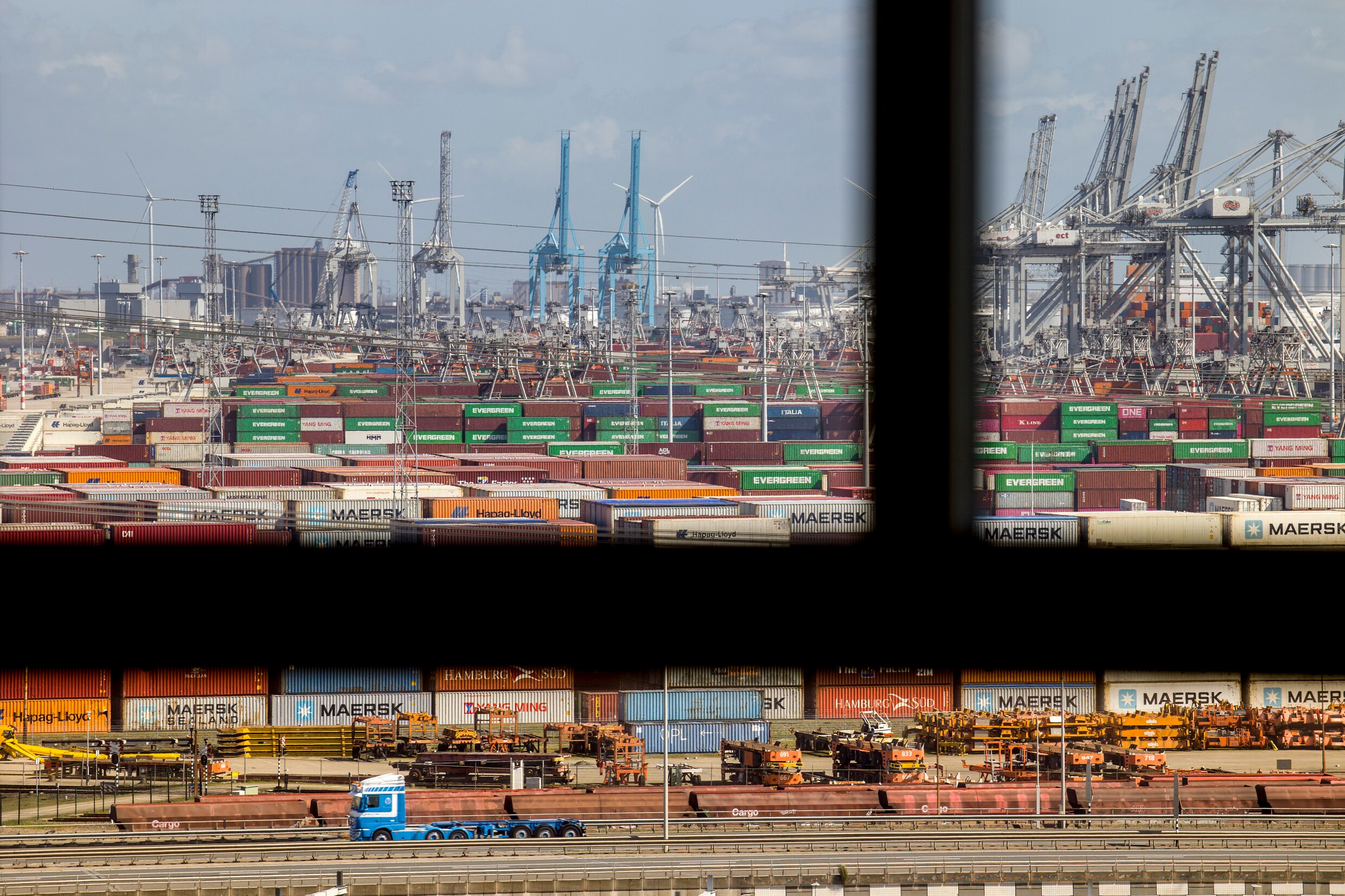 Belgische jongeren tussen 14 en 19 opgepakt in Rotterdamse haven ...