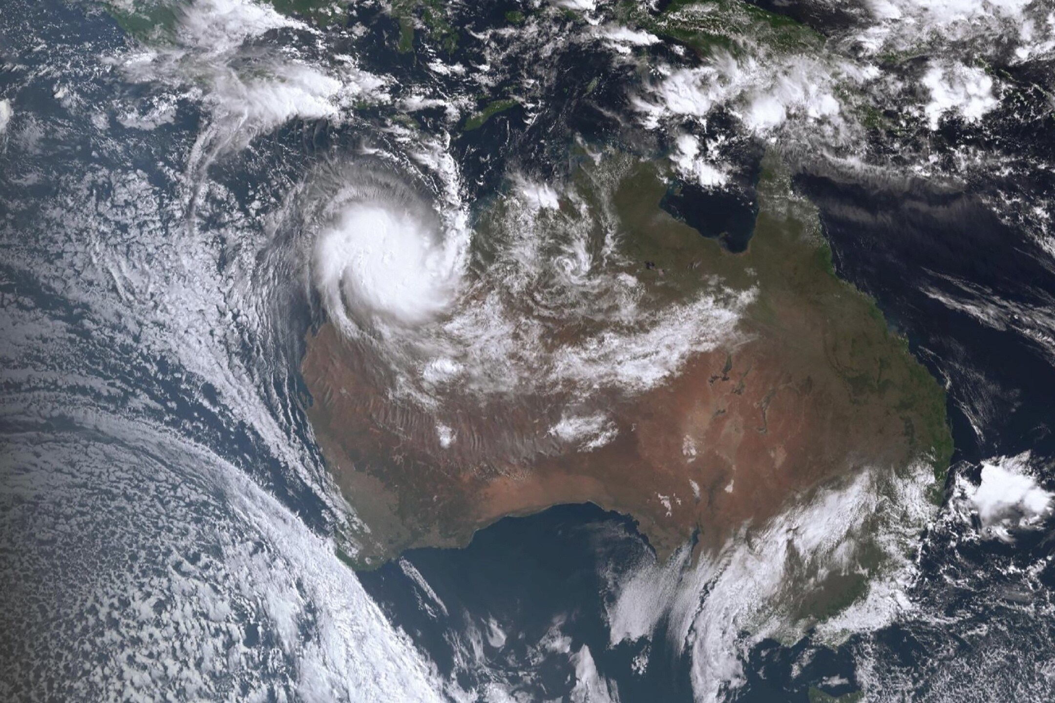 Cycloon Ilsa nadert Australië: mogelijk krachtigste storm van het ...