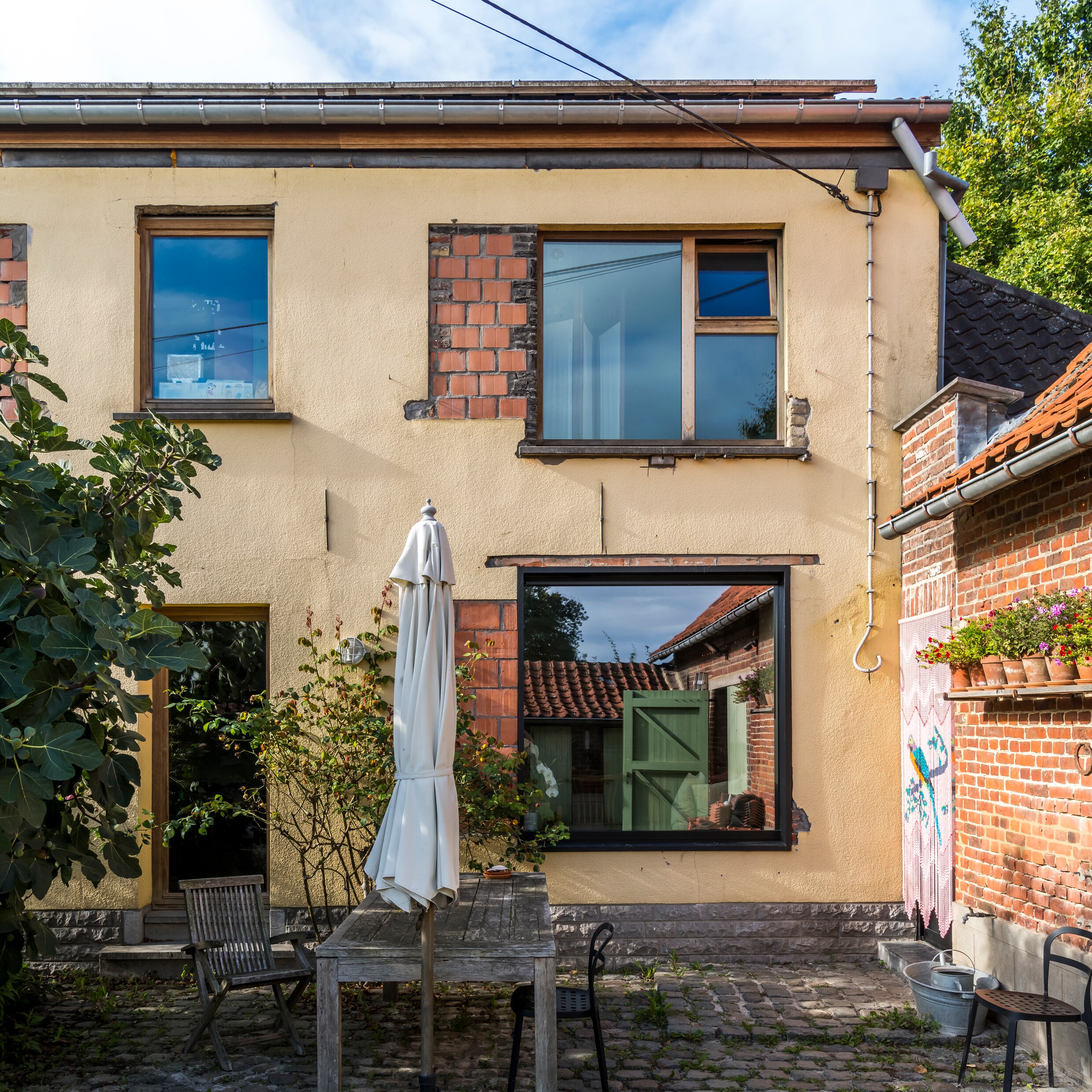 Als God in de Vlaamse Ardennen: Guy en Pauline verbouwden een boerderijtje tot gezinswoning | De ...