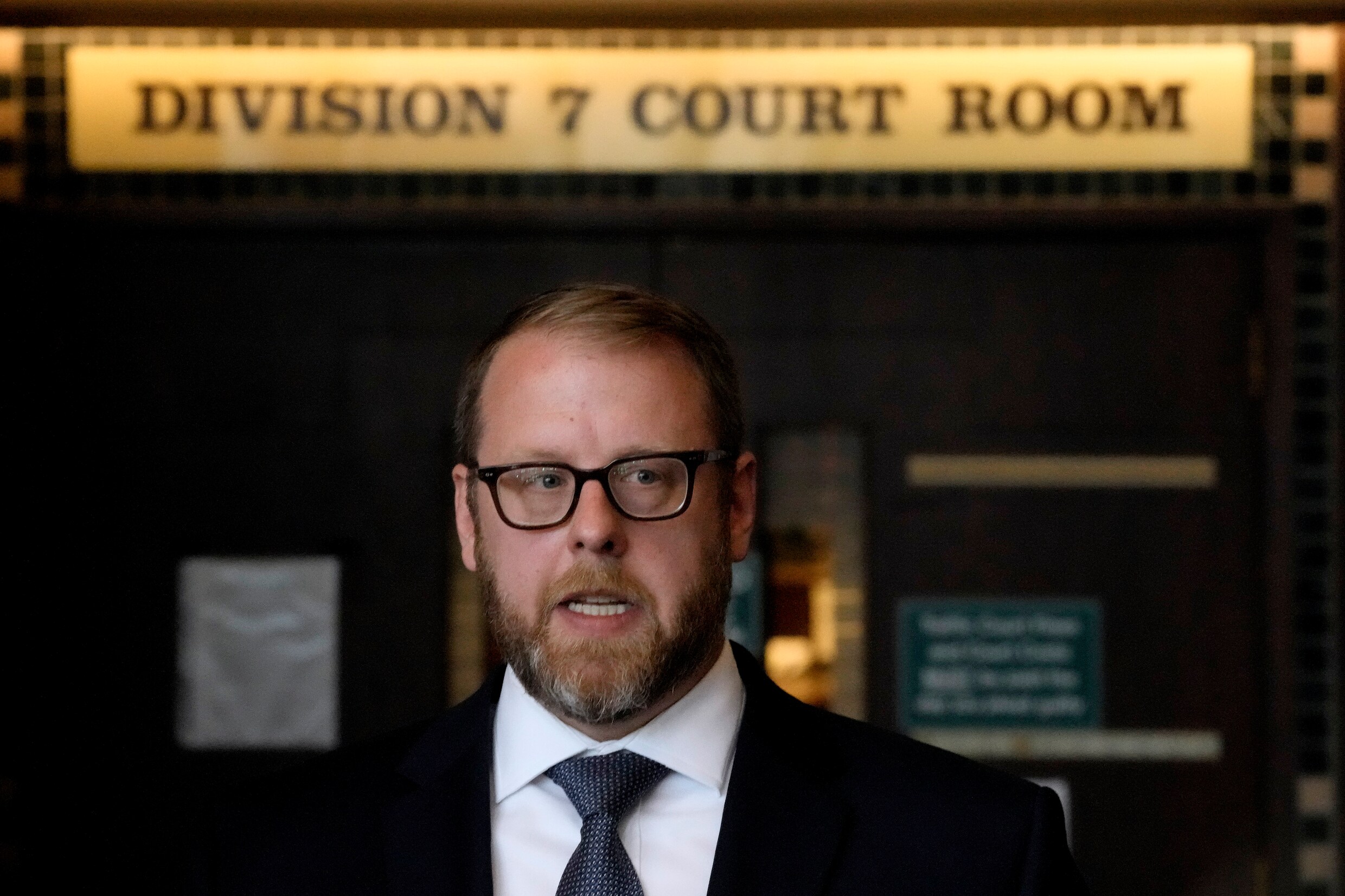 Man (84) die zwarte tiener aan voordeur neerschoot aangeklaagd | De Morgen