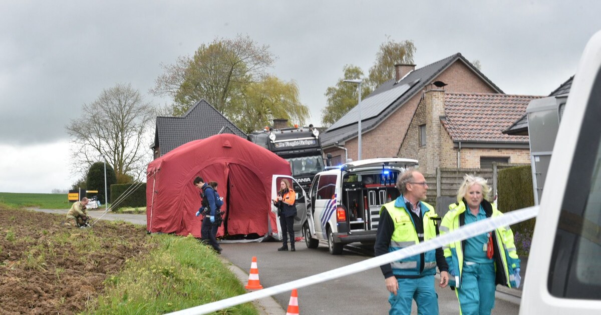 Vrouw dood aangetroffen op straat in Brakel, even later ook lichaam van man gevonden | De Morgen