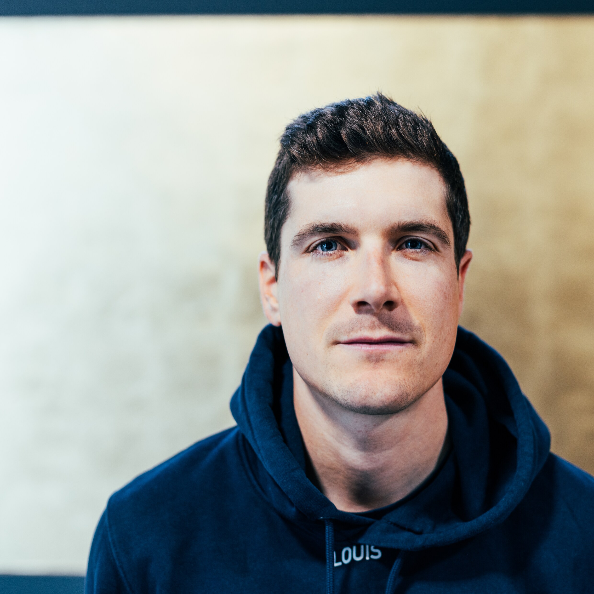 ‘Elke keer als we een dorp binnenrijden, wil Remco sprinten tot aan het ...