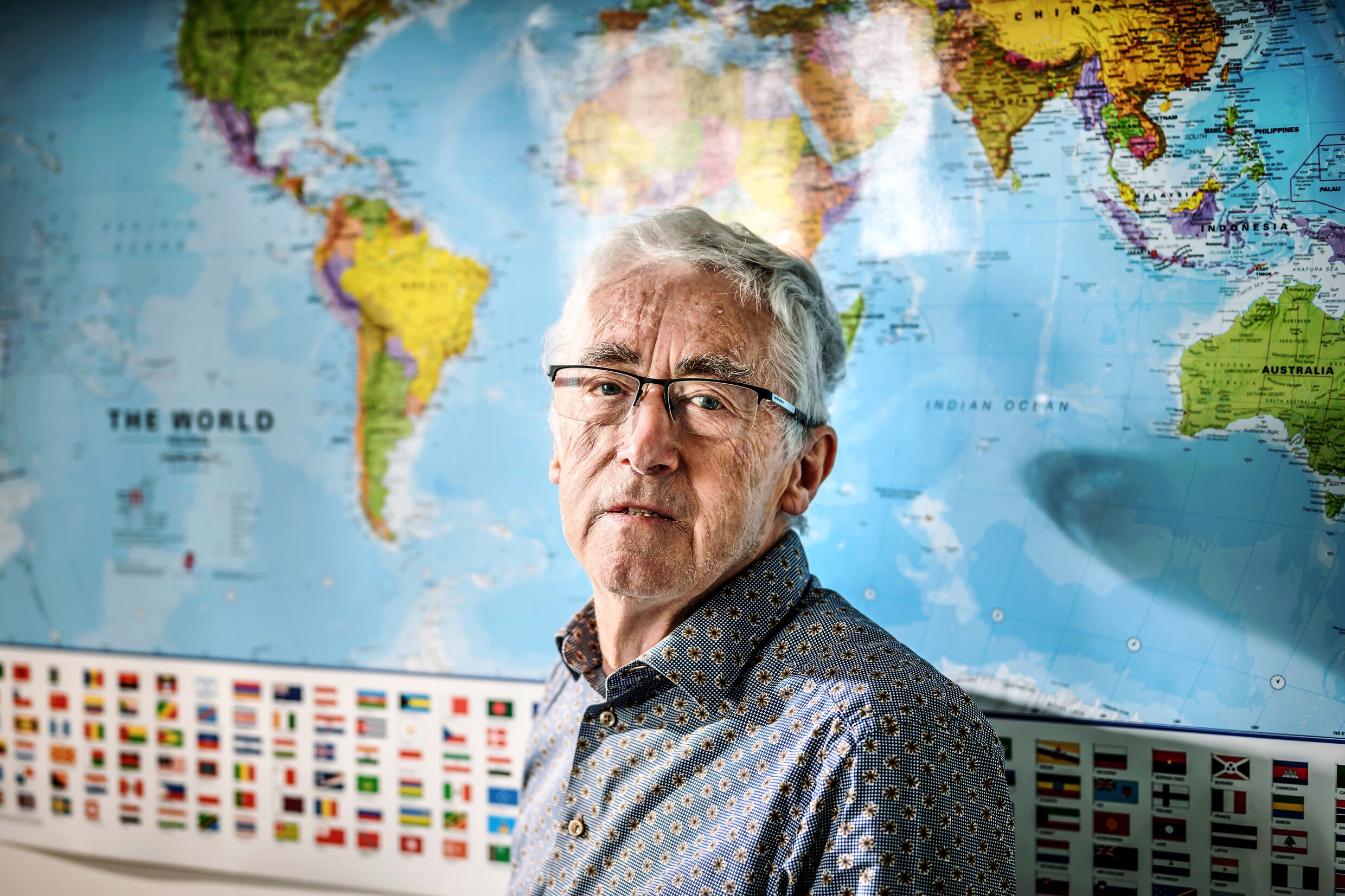 Paul De Grauwe: ‘De regering moet stoppen met aan iederéén geschenken ...