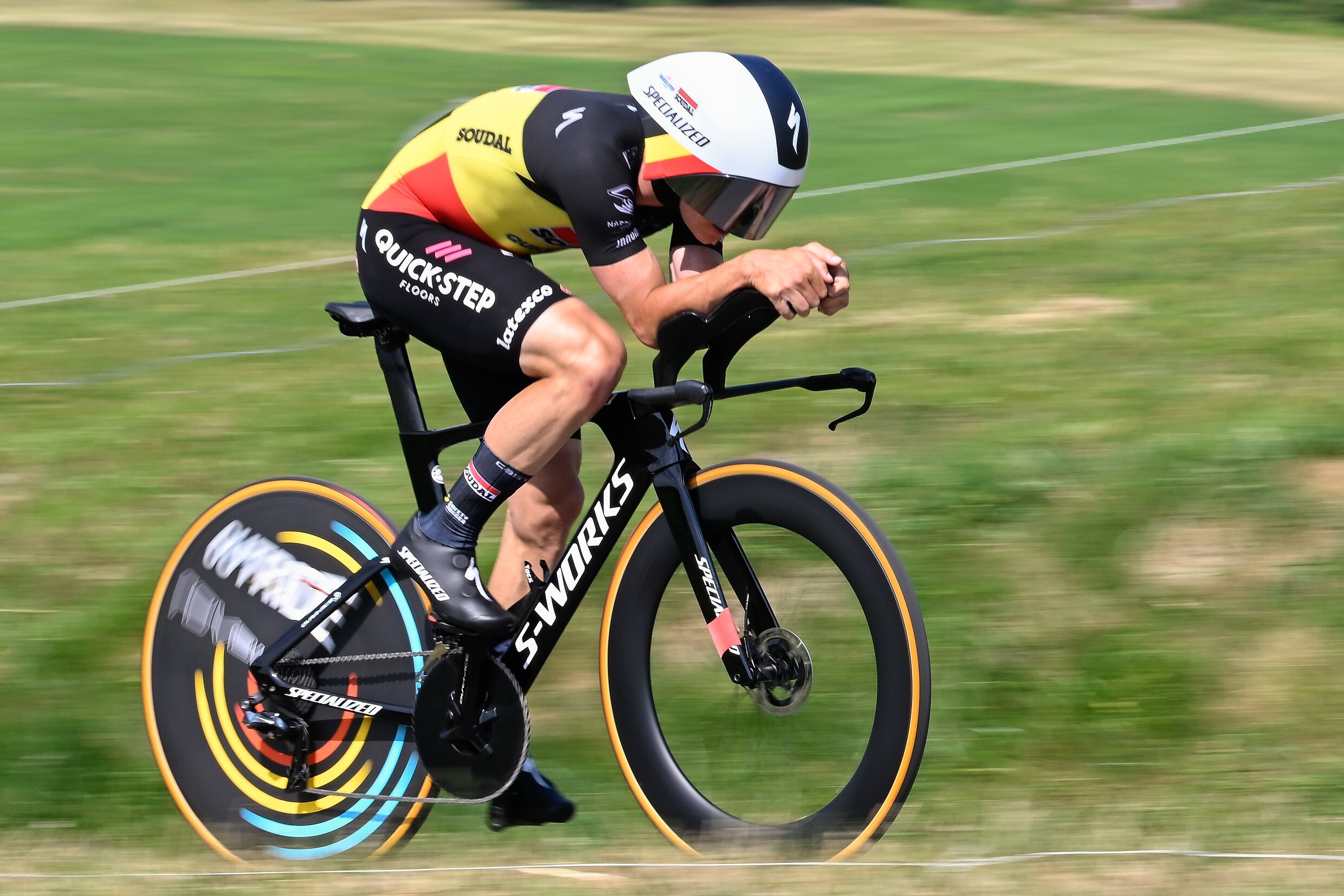 Een BK tijdrijden op WK-niveau: ‘Remco boekte een mentale zege in ...