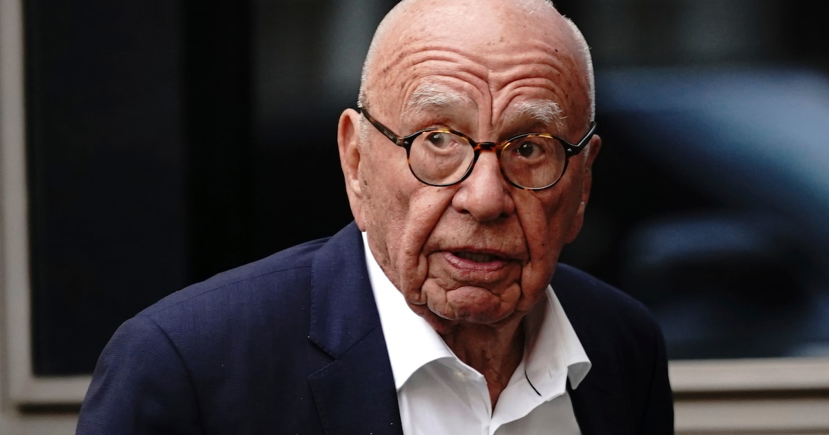 De belaagde mediamagnaat die van Trump een ‘non-persoon’ wil maken: wie ...