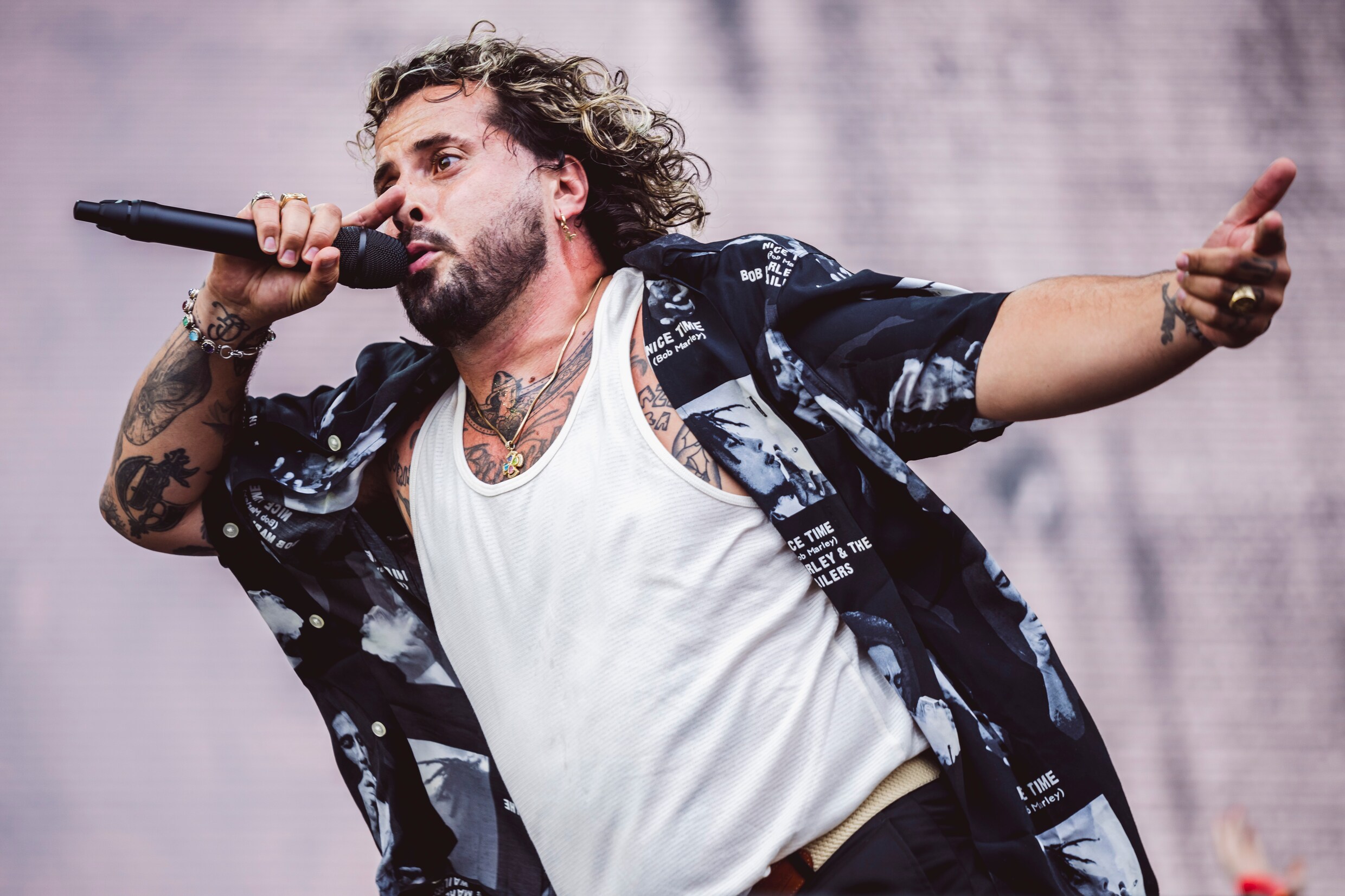 Zwangere Guy: bommetje deed boem op Rock Werchter ★★★★☆ | De Morgen