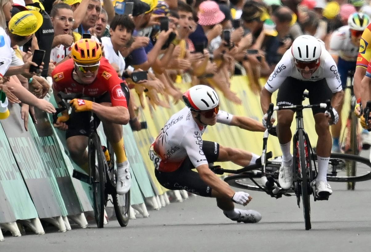 Jasper Philipsen wint ook vierde etappe van Tour de France na ...