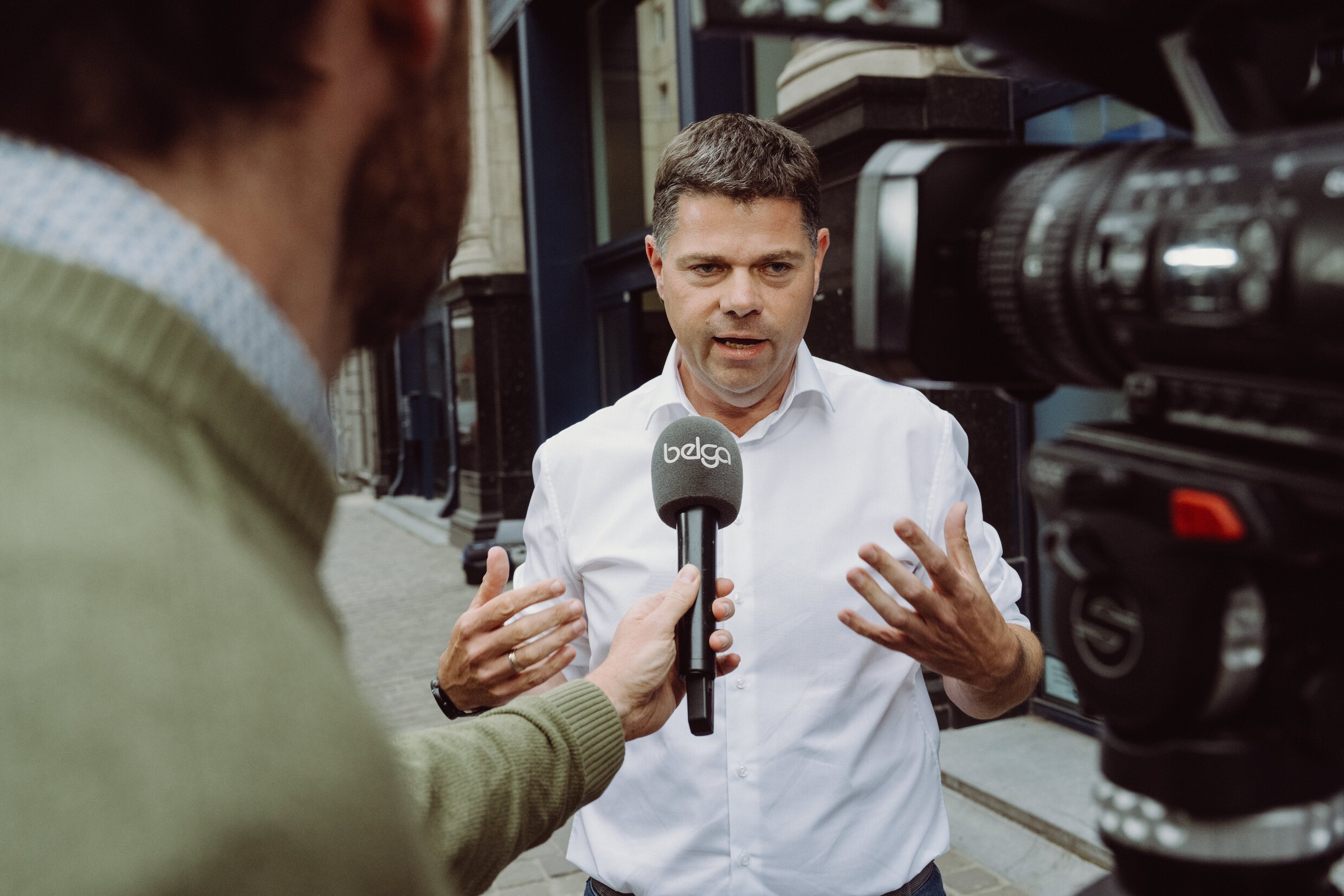 ‘Niemand is tegen hem’: waarom de onbekende Tom Ongena op het blauwe ...