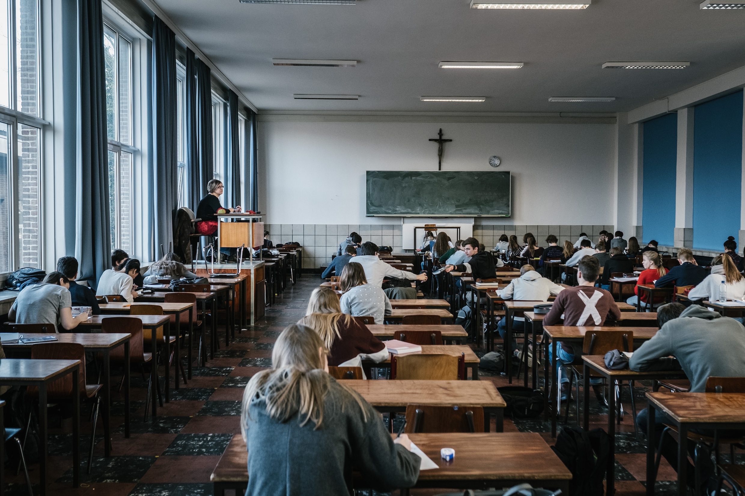 Niet alle schoolboeken geraken op tijd af: ‘Er is veel onrust in de ...