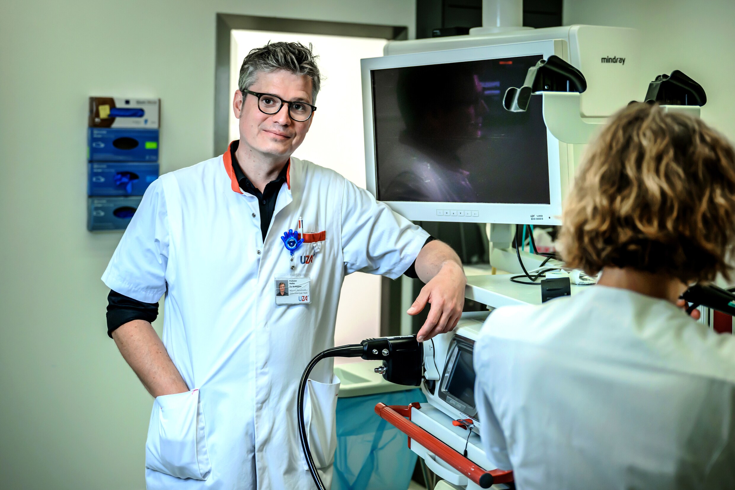 ‘Via ons voedsel slikken wij dagelijks miljarden bacteriën in. Het ...