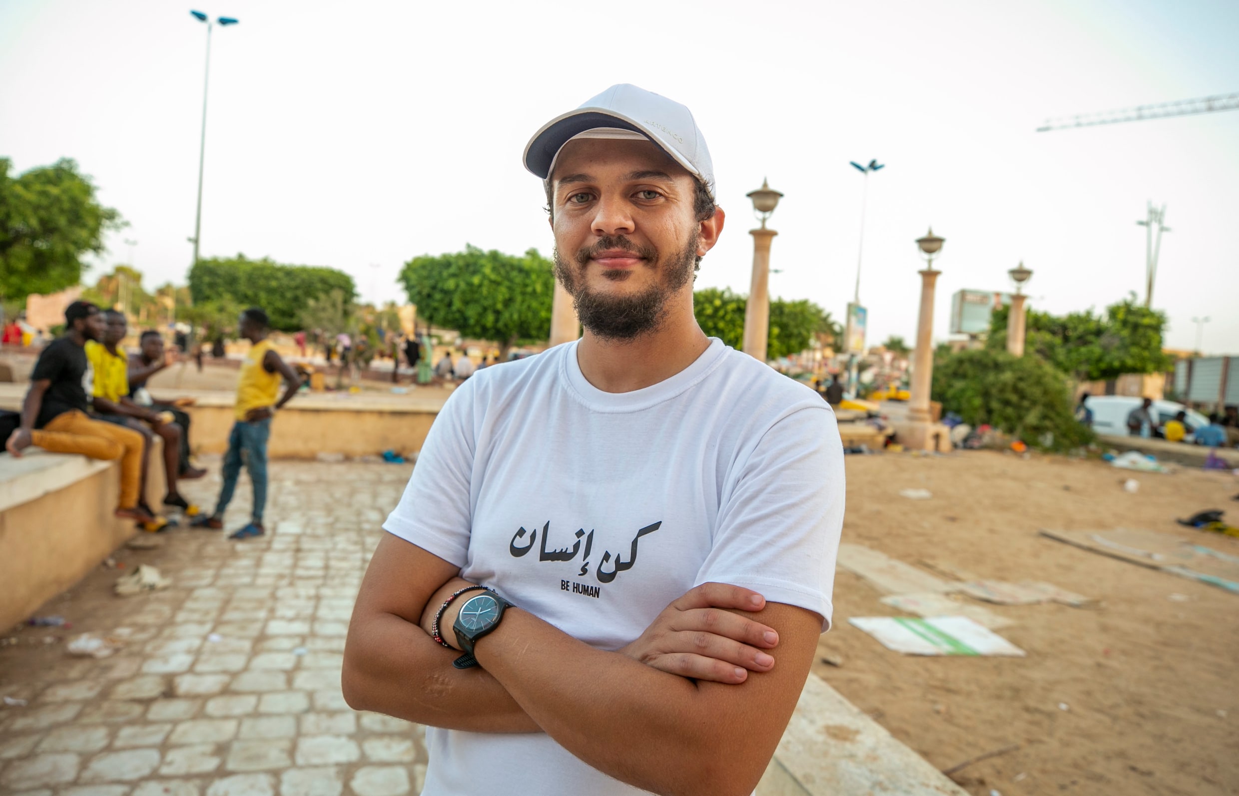 Gedumpt in de woestijn, als speelbal van grotere belangen: ‘De ...