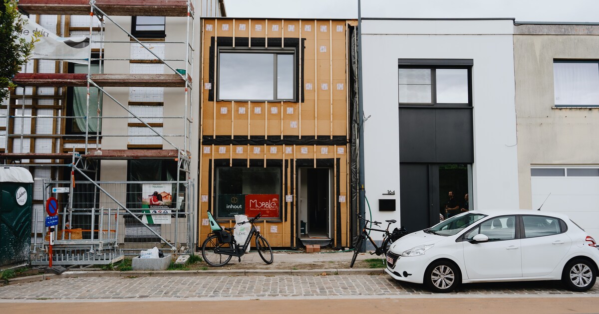 Zijn inschuifhuizen oplossing voor wooncrisis? ‘Ga een kleine maand op ...