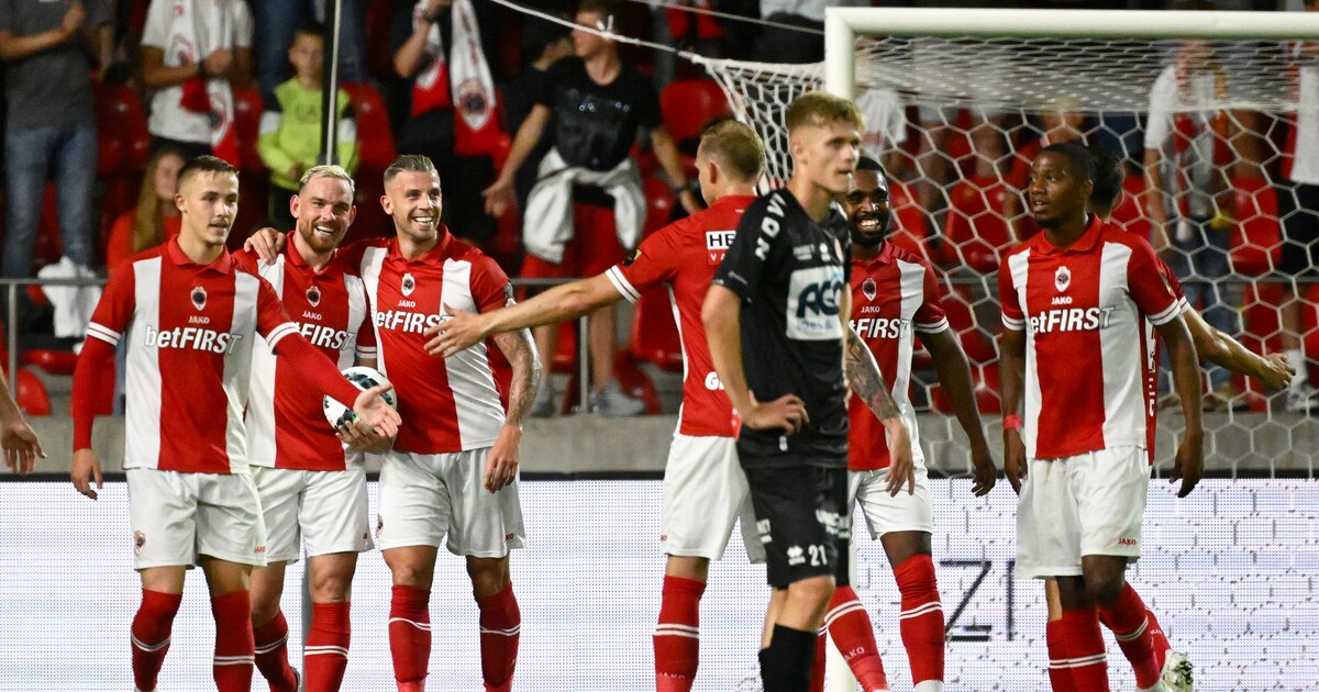 Antwerp laat geen spaander heel van een dramatisch Kortrijk, Janssen ...