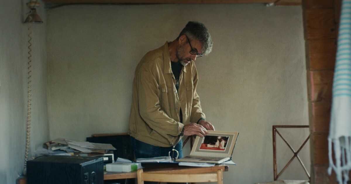 ‘Het was David tegen Goliath’: neef van bisschop Vangheluwe getuigt ...