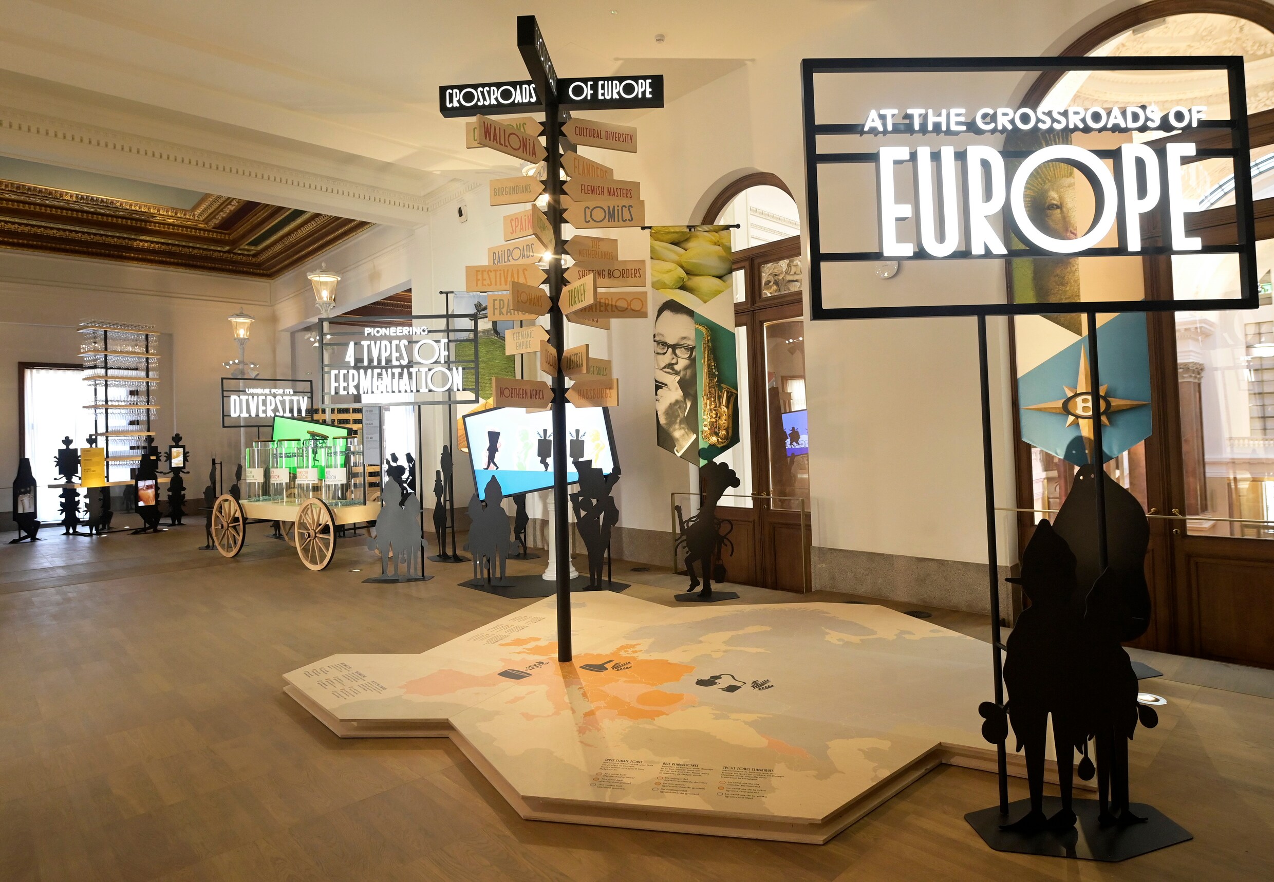 ‘Het bier is voor de toeristen, het atrium voor de Belgen’: een bezoek ...