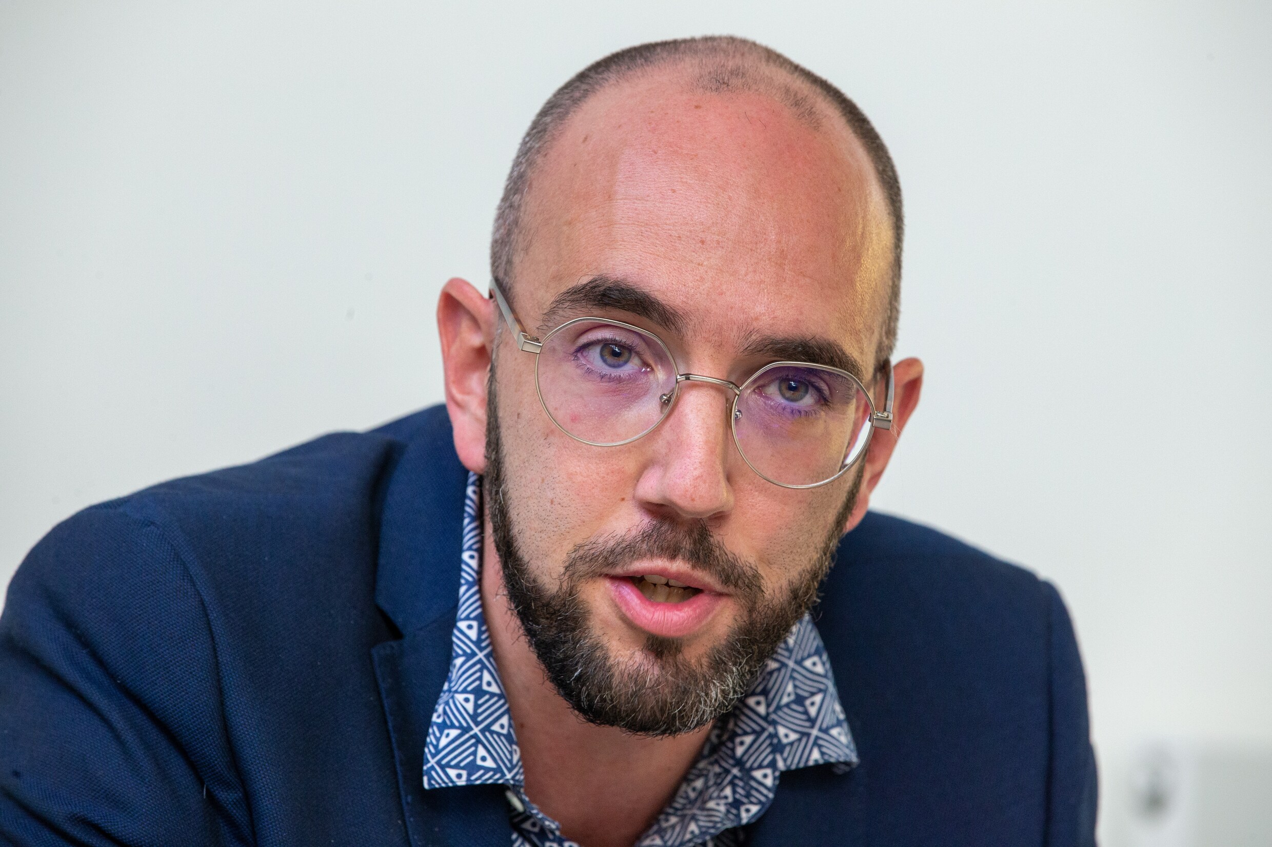 Coronacijfers in de lift: ‘We wachten op een nieuw vaccin’ | De Morgen