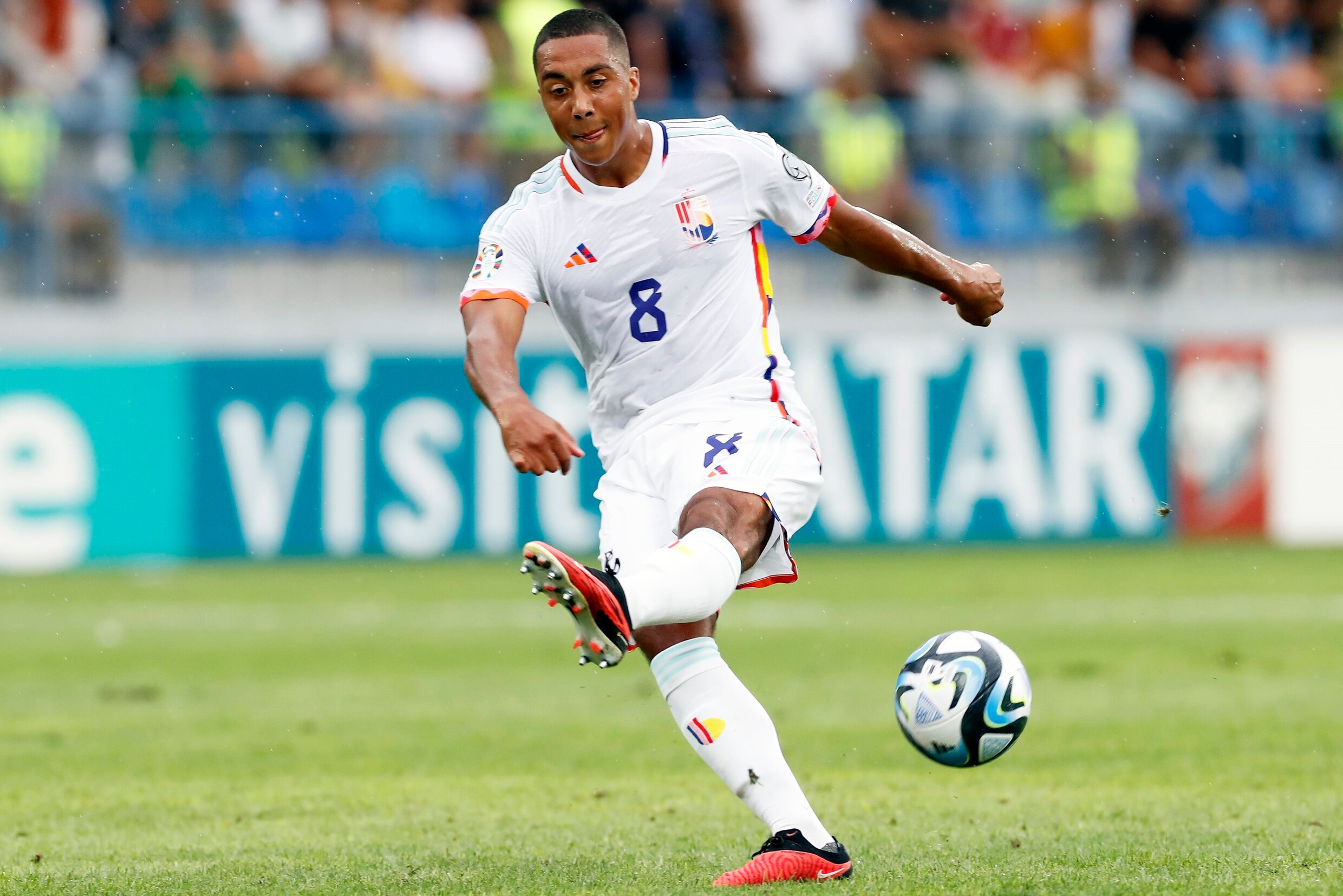 Waarom Youri Tielemans stilaan een ‘probleem’ heeft bij de Rode Duivels ...