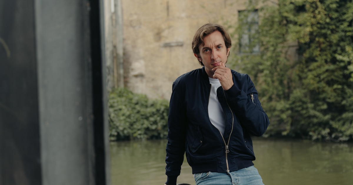 ‘Hoe ouder ik word, hoe minder ik weet’: Robrecht Vanden Thoren legt zijn en uw muizenissen ...