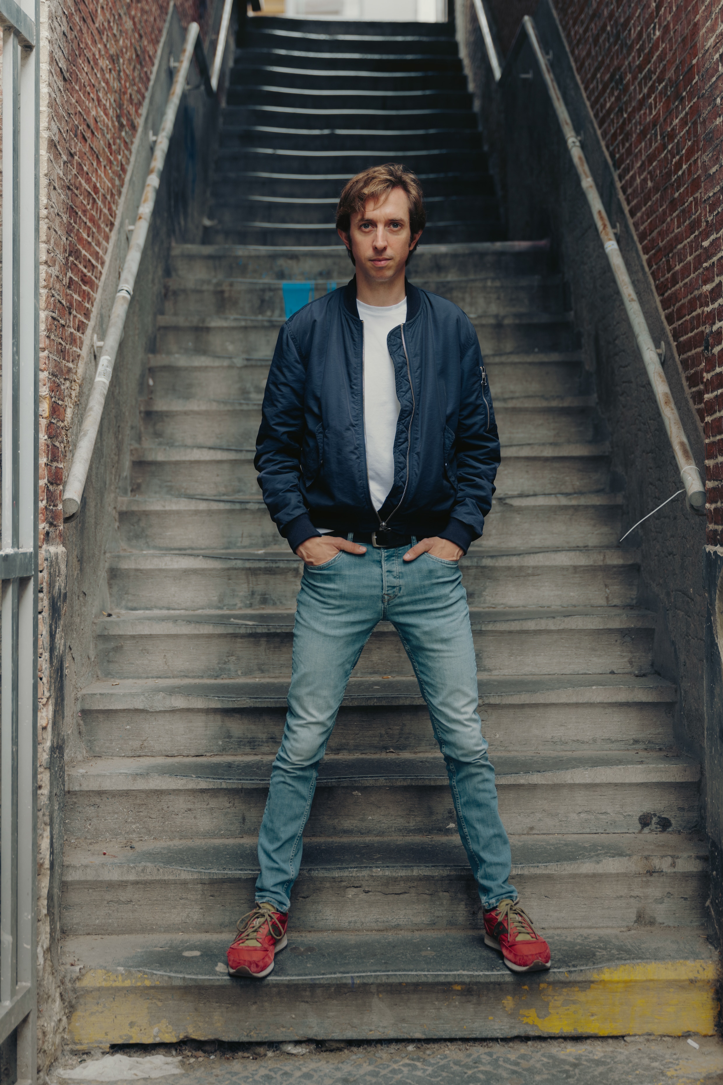 ‘Hoe ouder ik word, hoe minder ik weet’: Robrecht Vanden Thoren legt zijn en uw muizenissen ...