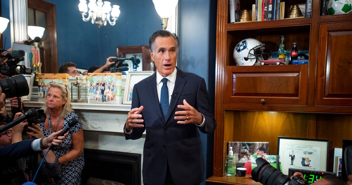 ‘Tijd voor de jonge generatie’, zegt Mitt Romney (76), en deelt zo een ...
