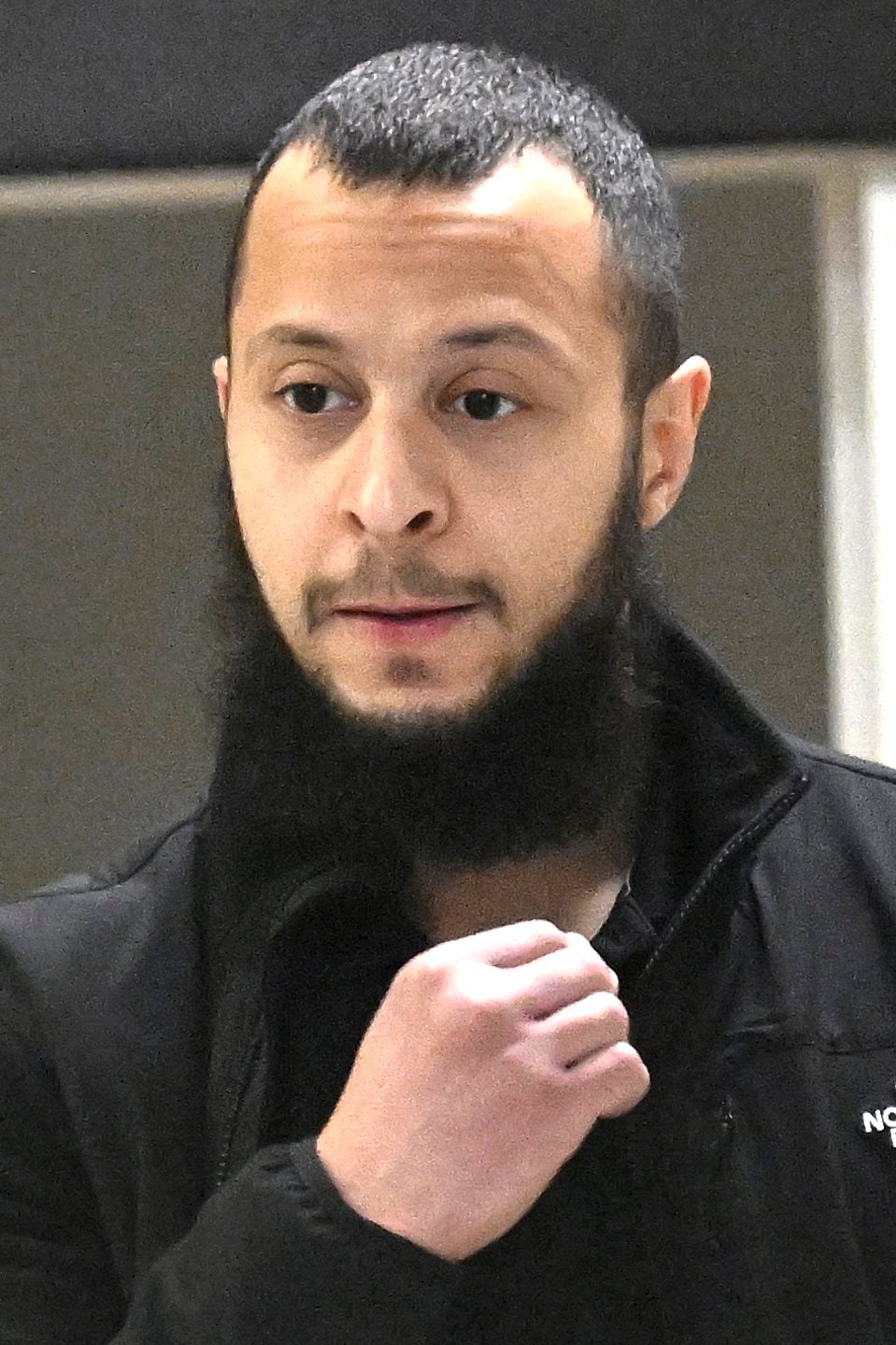 Overzicht uitspraken terreurproces: 30 jaar cel voor Abrini, geen ...