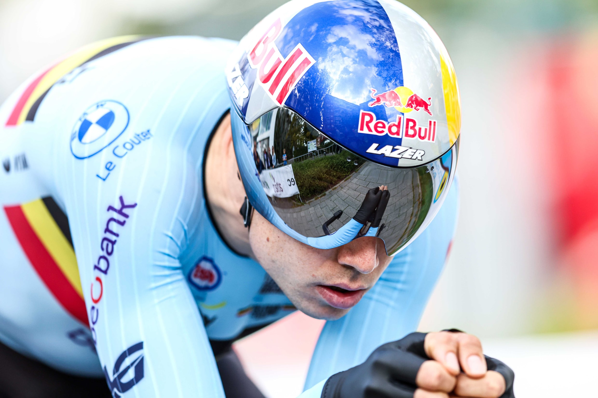 Brons voor Wout van Aert op EK tijdrijden, goud voor indrukwekkende ...