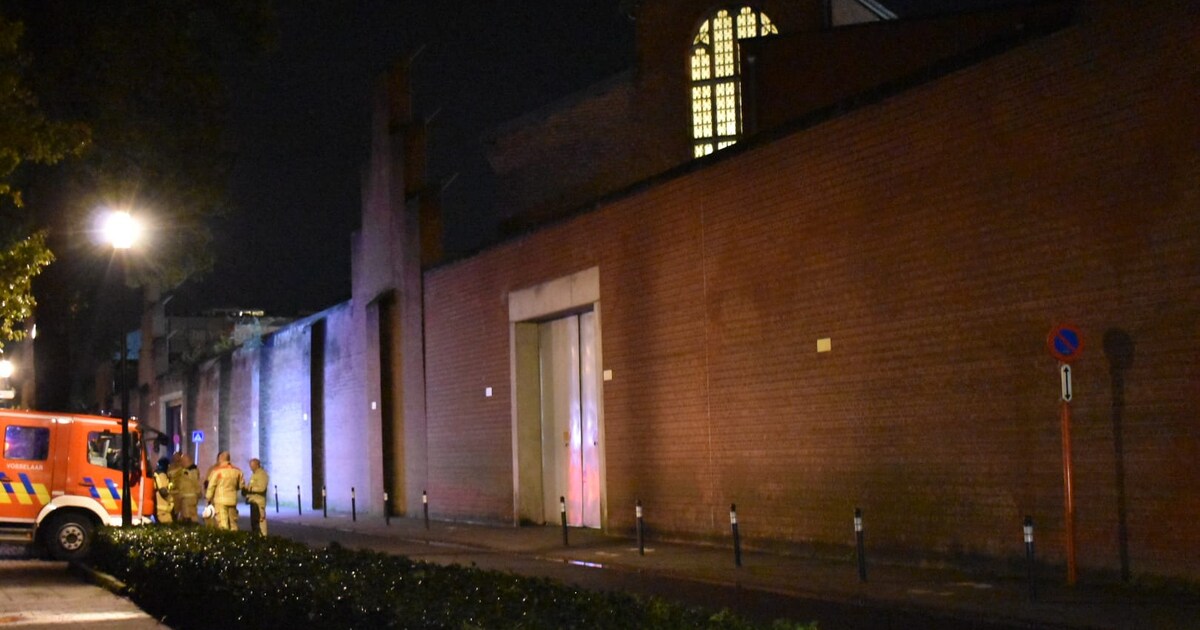 Grote opstand uitgebroken in gevangenis van Turnhout, ook brand ...