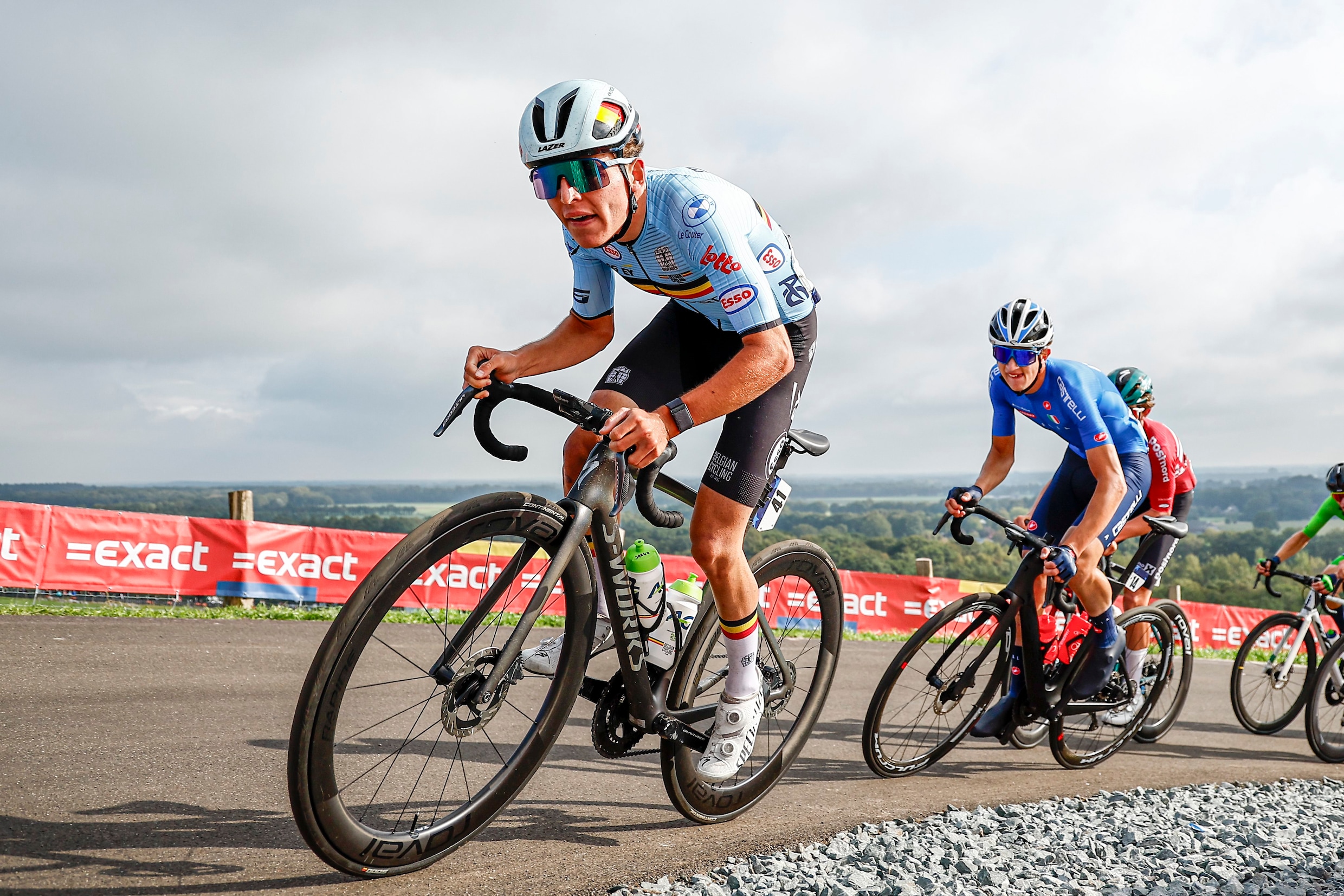 Met Widar en Van Gils dreigt Lotto zijn waardevolste renners te ...