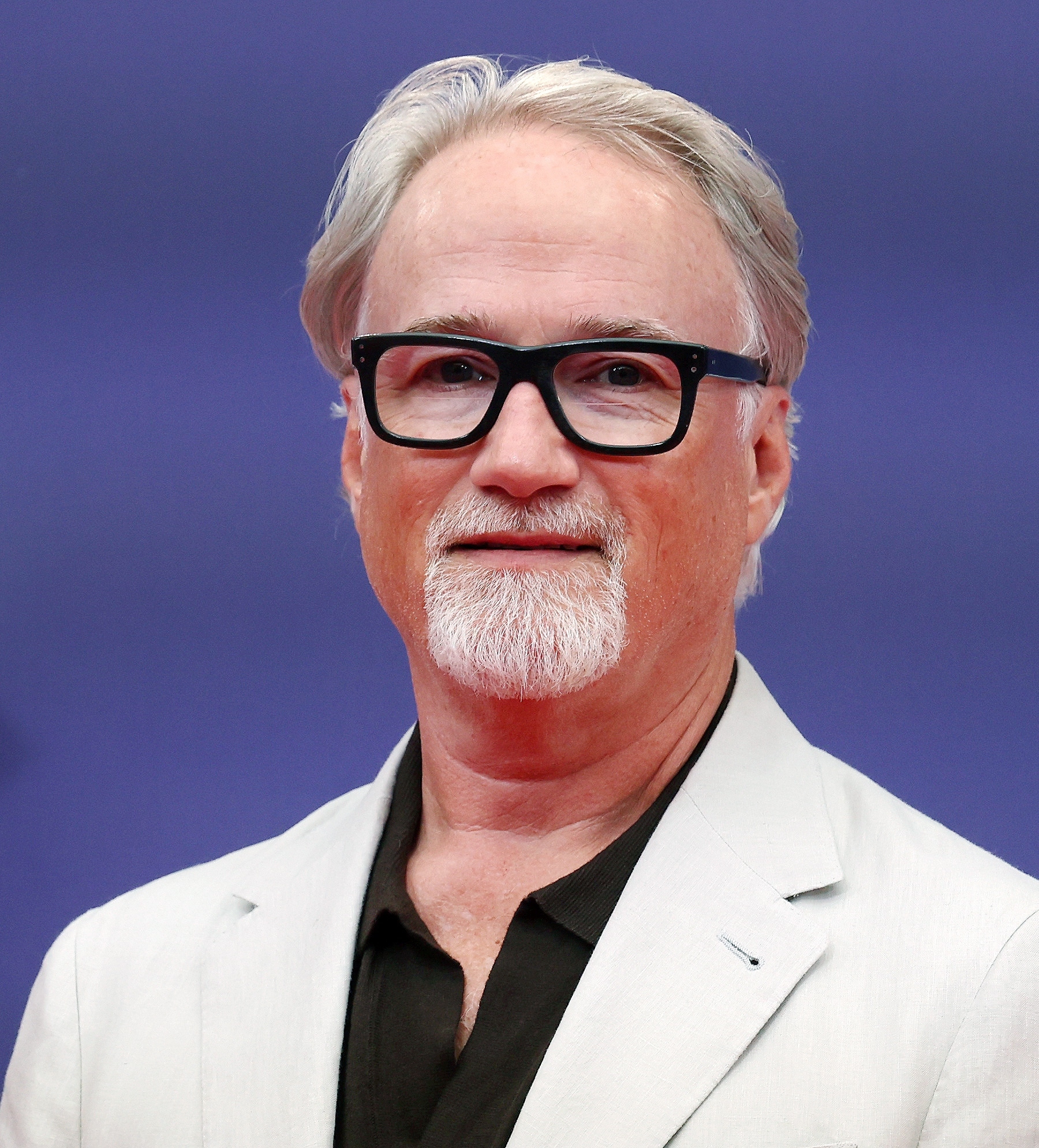 David Fincher kijkt in ‘The Killer’ voor het eerst door de ogen van de moordenaar zelf | De Morgen