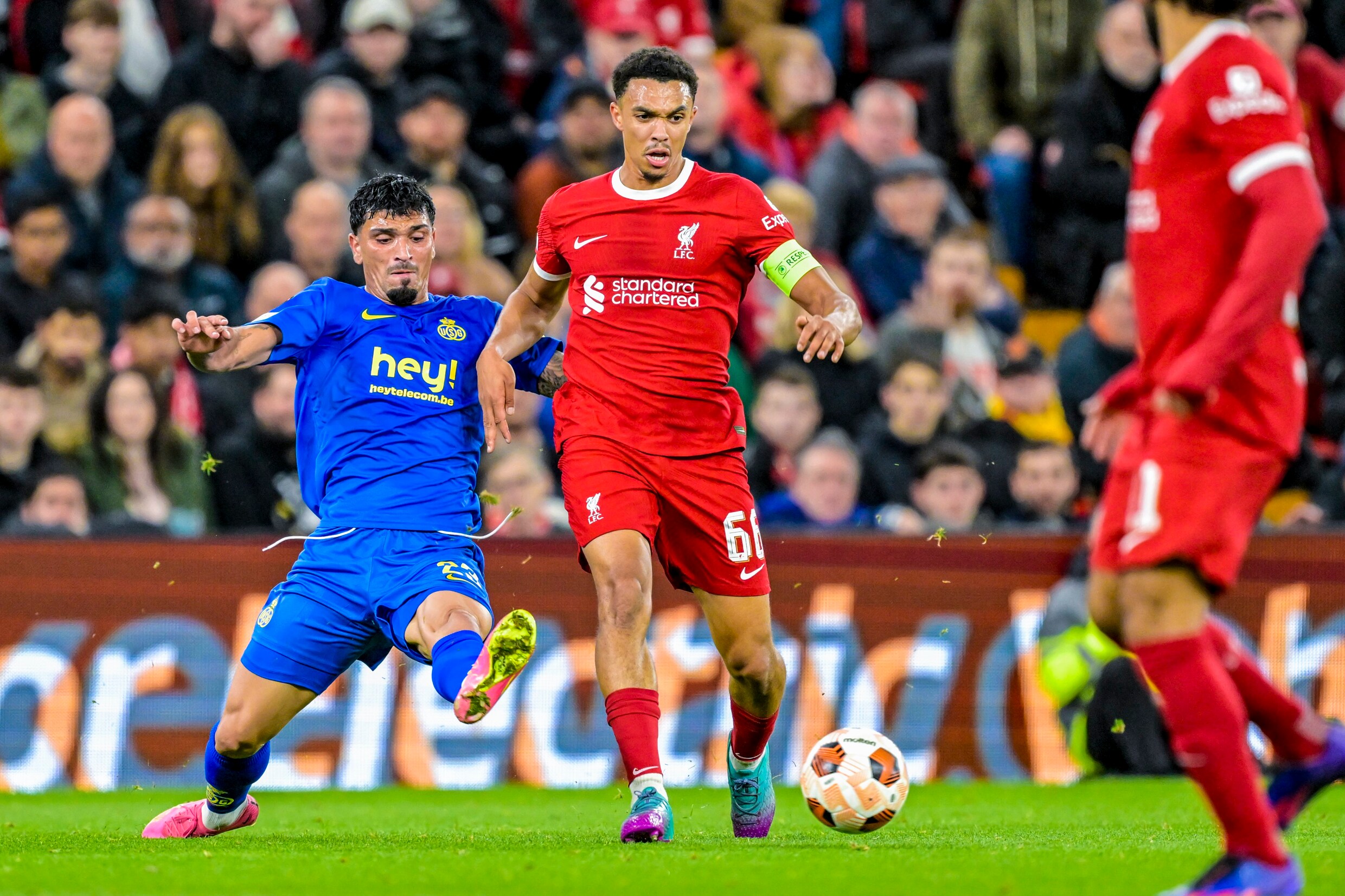 Union verliest, maar bezorgt Liverpool toch lastige avond (2-0) | De Morgen