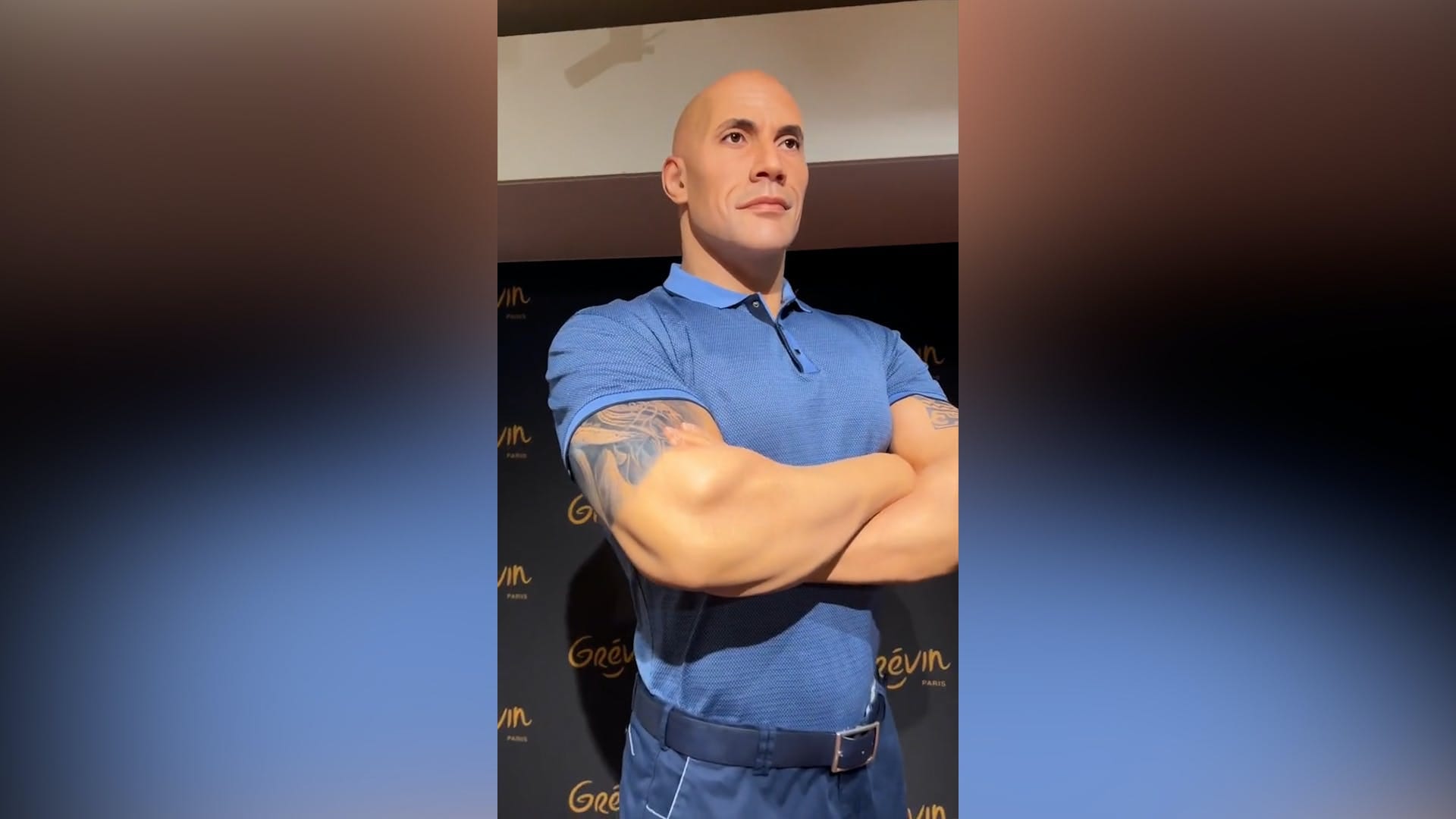 Wassen beeld van The Rock ziet er wel erg licht uit, museum in Parijs ...