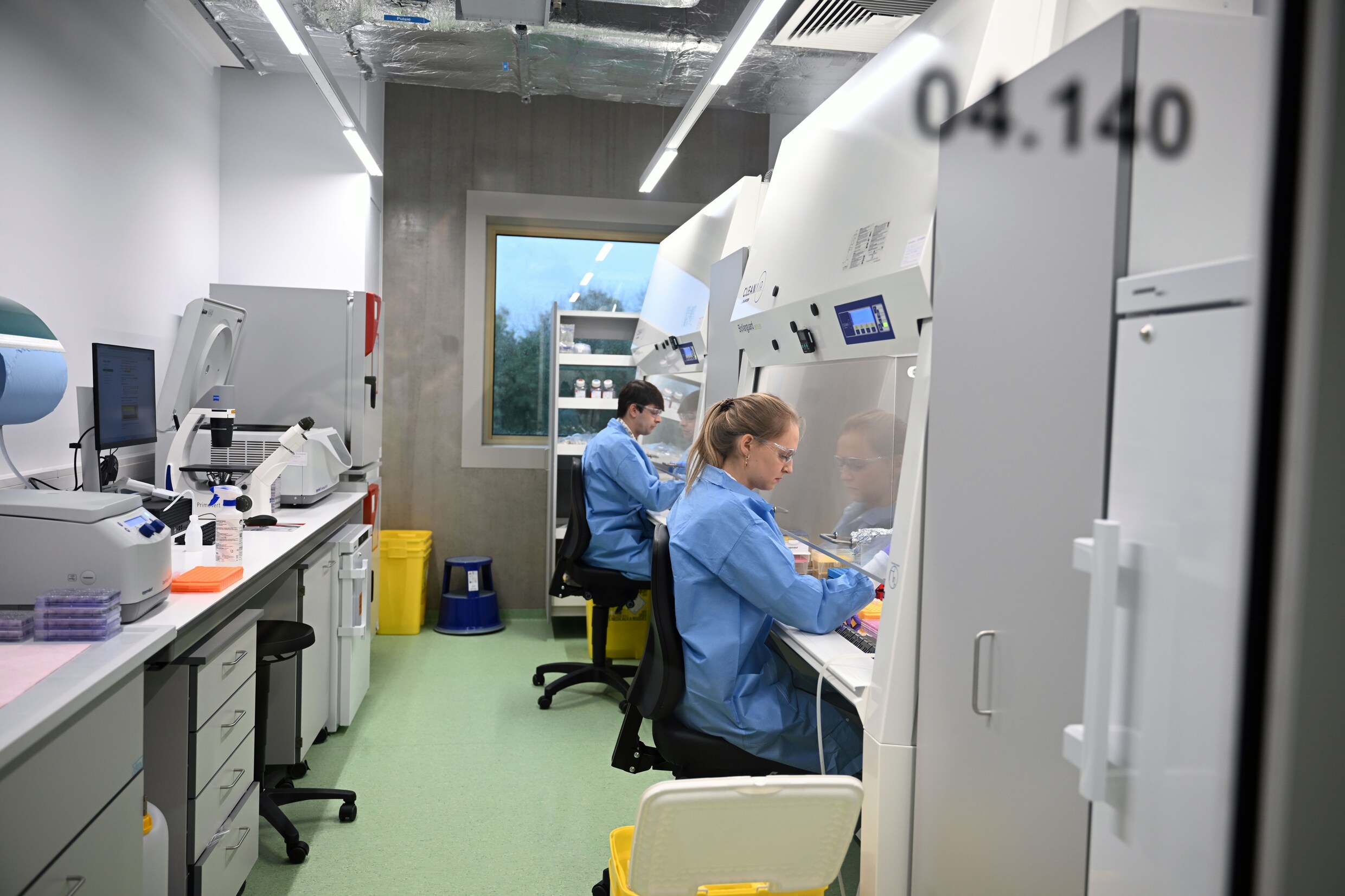 Nieuwe VirusBank moet samenleving beter wapenen tegen toekomstige pandemieën | De Morgen