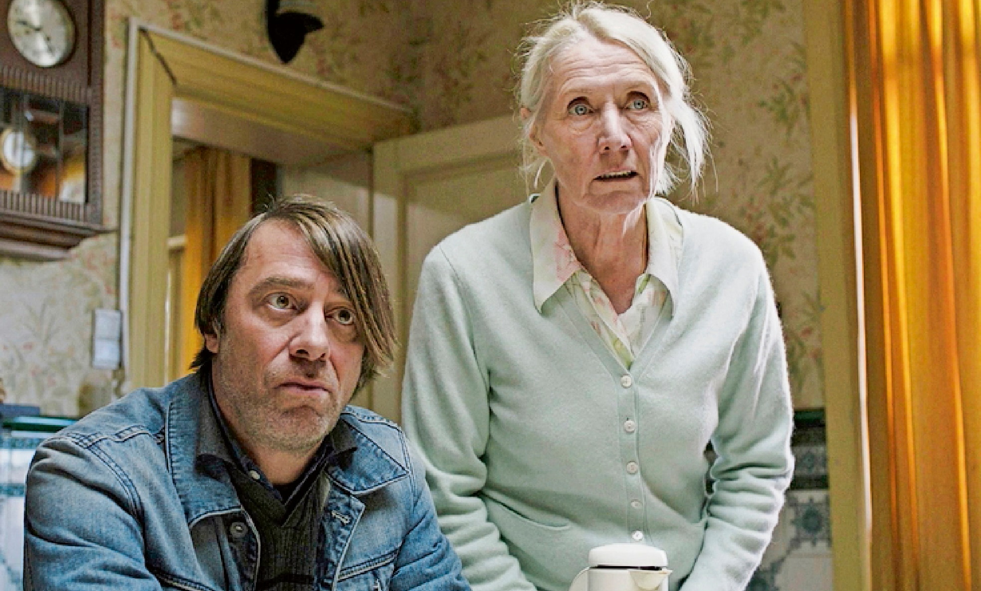 Acteur Wim Willaert (56): ‘Terug in mijn ouderlijk huis gaan wonen was een vorm van therapie. Ik ...