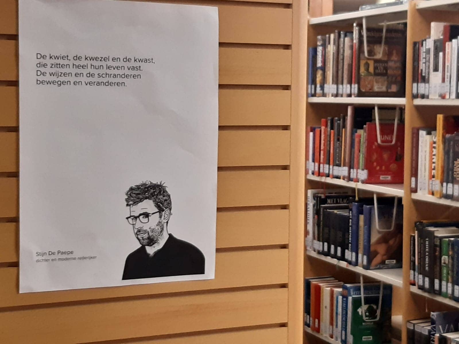 Thuisstad Zele brengt hommage aan dichter Stijn De Paepe, man van de ...