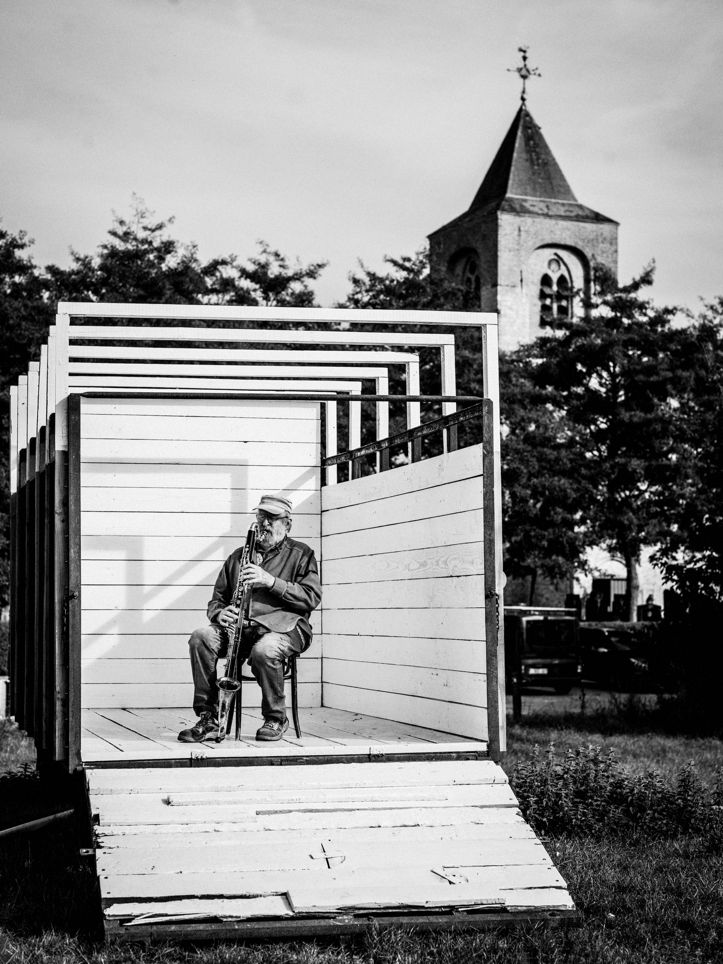Fotografie: Jelle Vermeersch reed met de tractor van Keiem tot Kinrooi ...