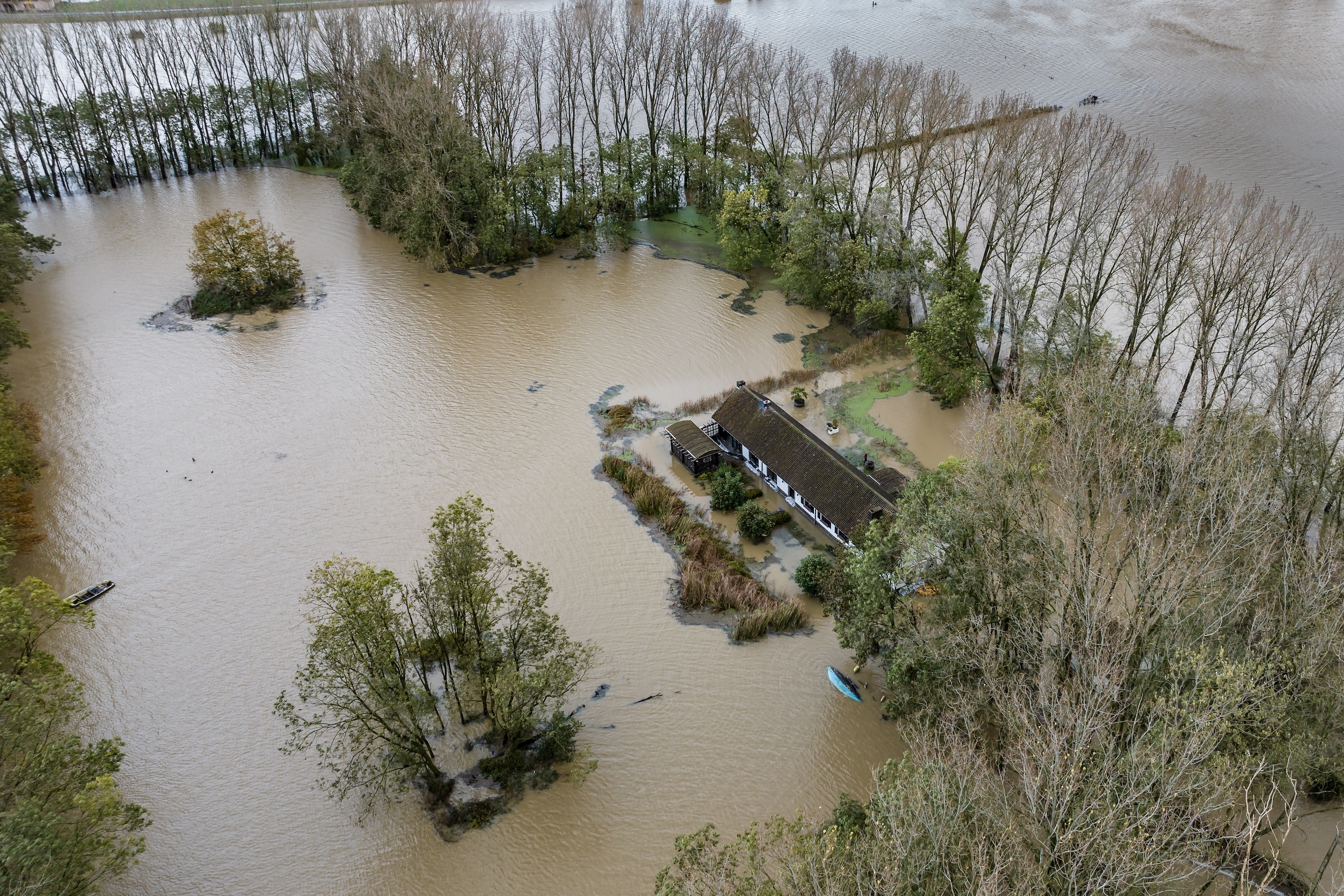 Opnieuw crisisoverleg in West-Vlaanderen: ‘Afwachten hoeveel water er ...