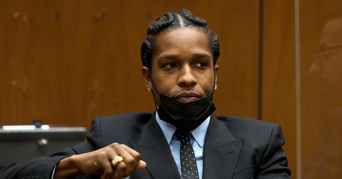 Rapper A$AP Rocky moet terechtstaan omdat hij op voormalige vriend ...