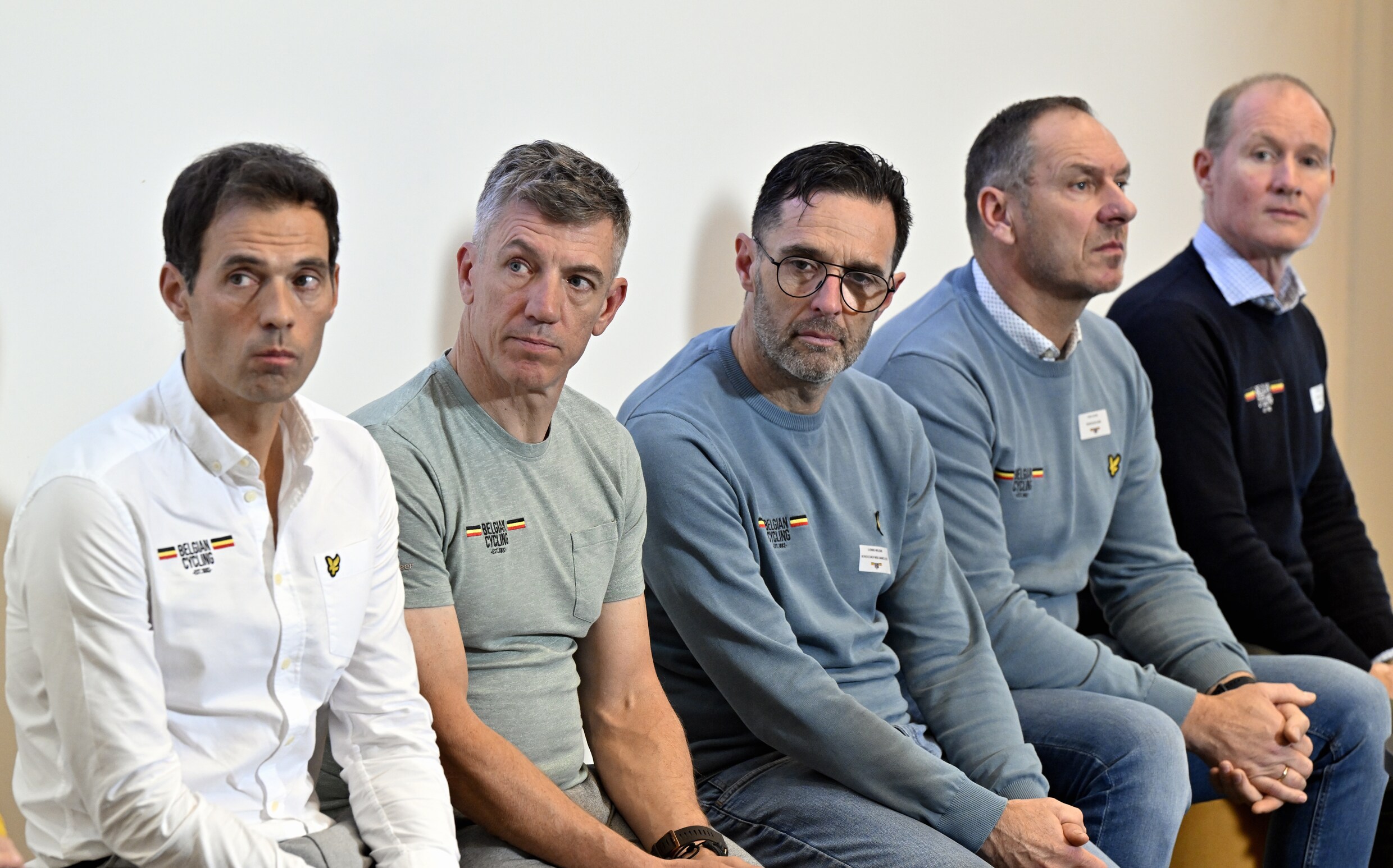 Twee schaduwkopmannen of twee luxeknechten? Vanthourenhout twijfelt ...