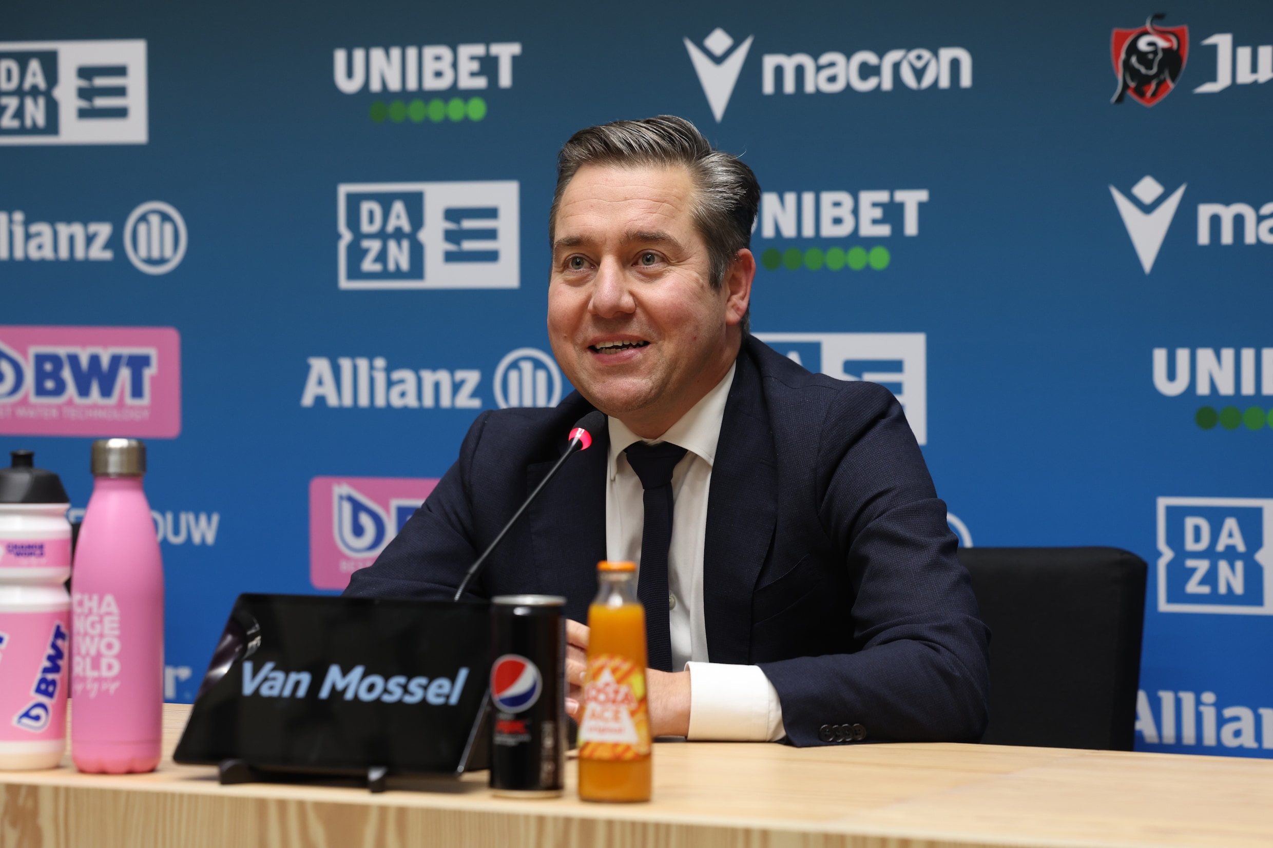 Club Brugge neemt afscheid van een succesvolle manager die soms ...