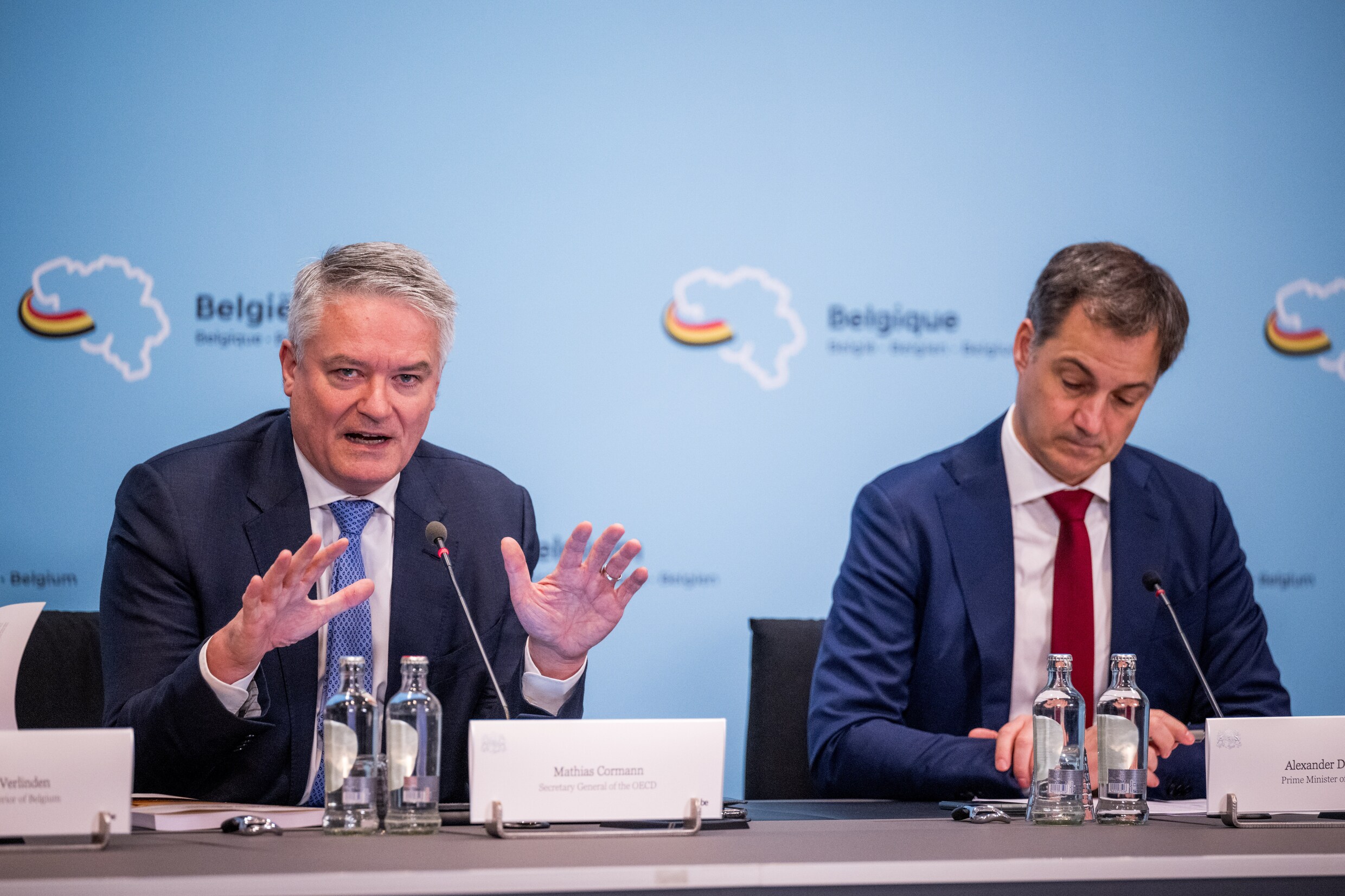 Ondanks fouten ziet OESO ‘bewonderenswaardig’ Belgisch coronabeleid in ...