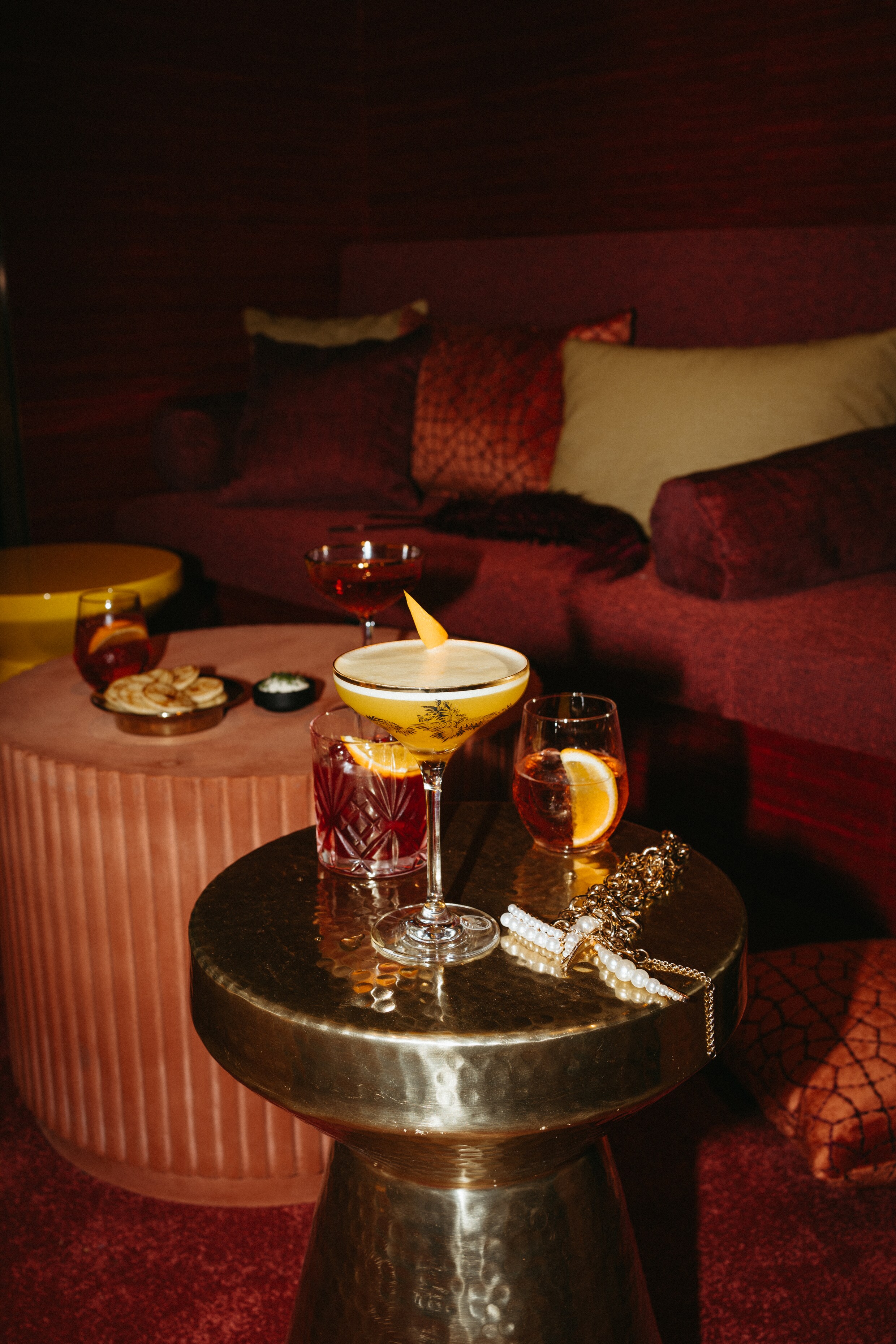 Van coole cocktailbar tot gastronomische kluizenkamer: 24 culinaire ...