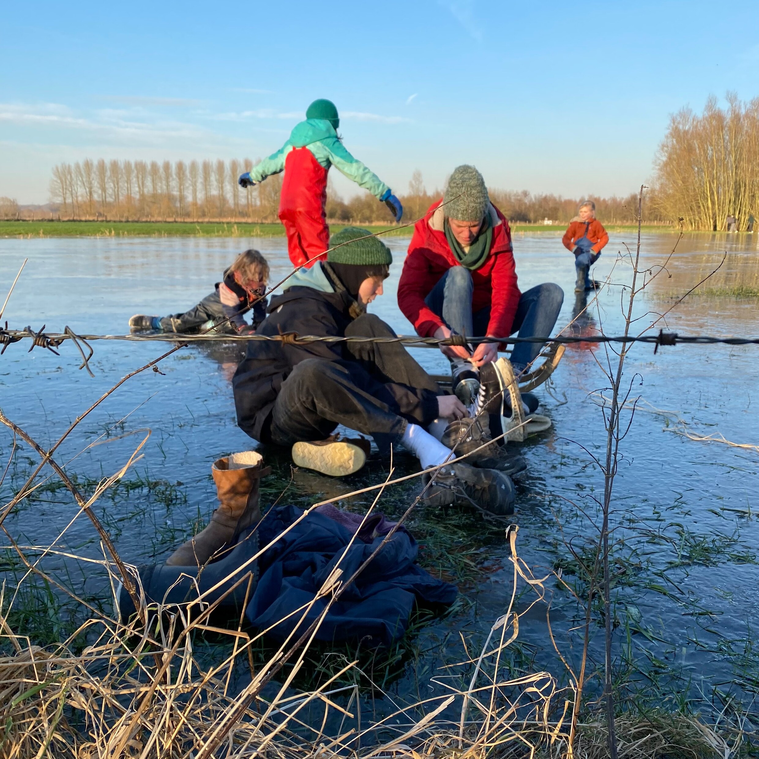 Schaatsen in de openlucht heeft de magie om het wak te overbruggen ...