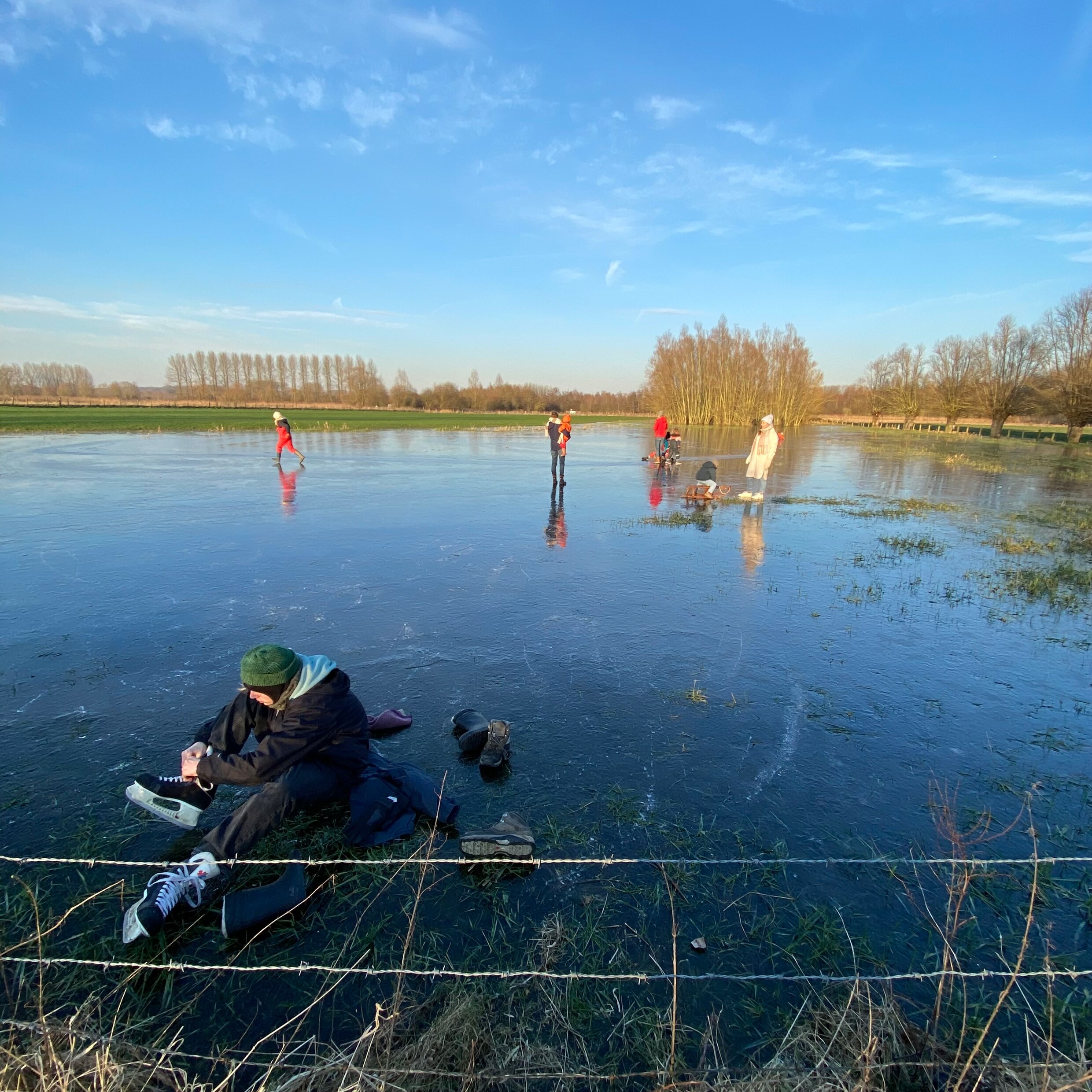 Schaatsen in de openlucht heeft de magie om het wak te overbruggen ...