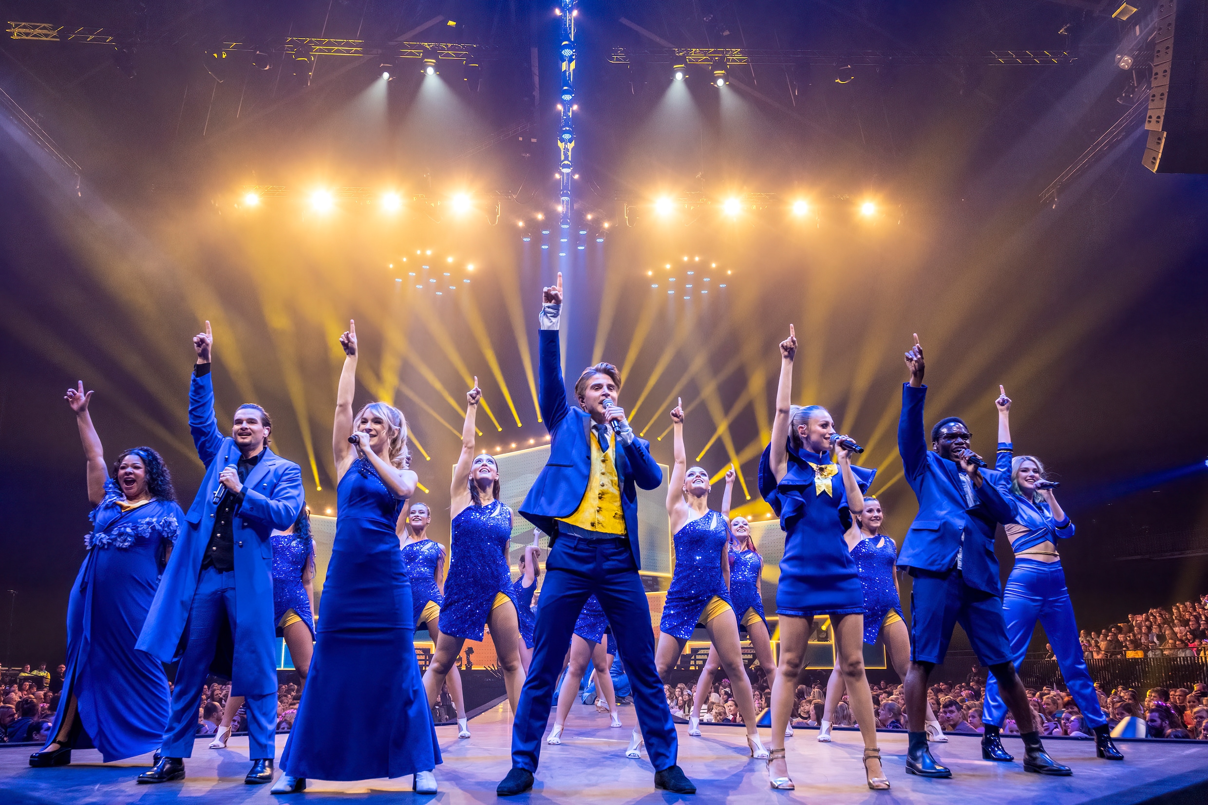 ‘#LikeMe’ zwaait af in het Sportpaleis: testament van een reeks die ...