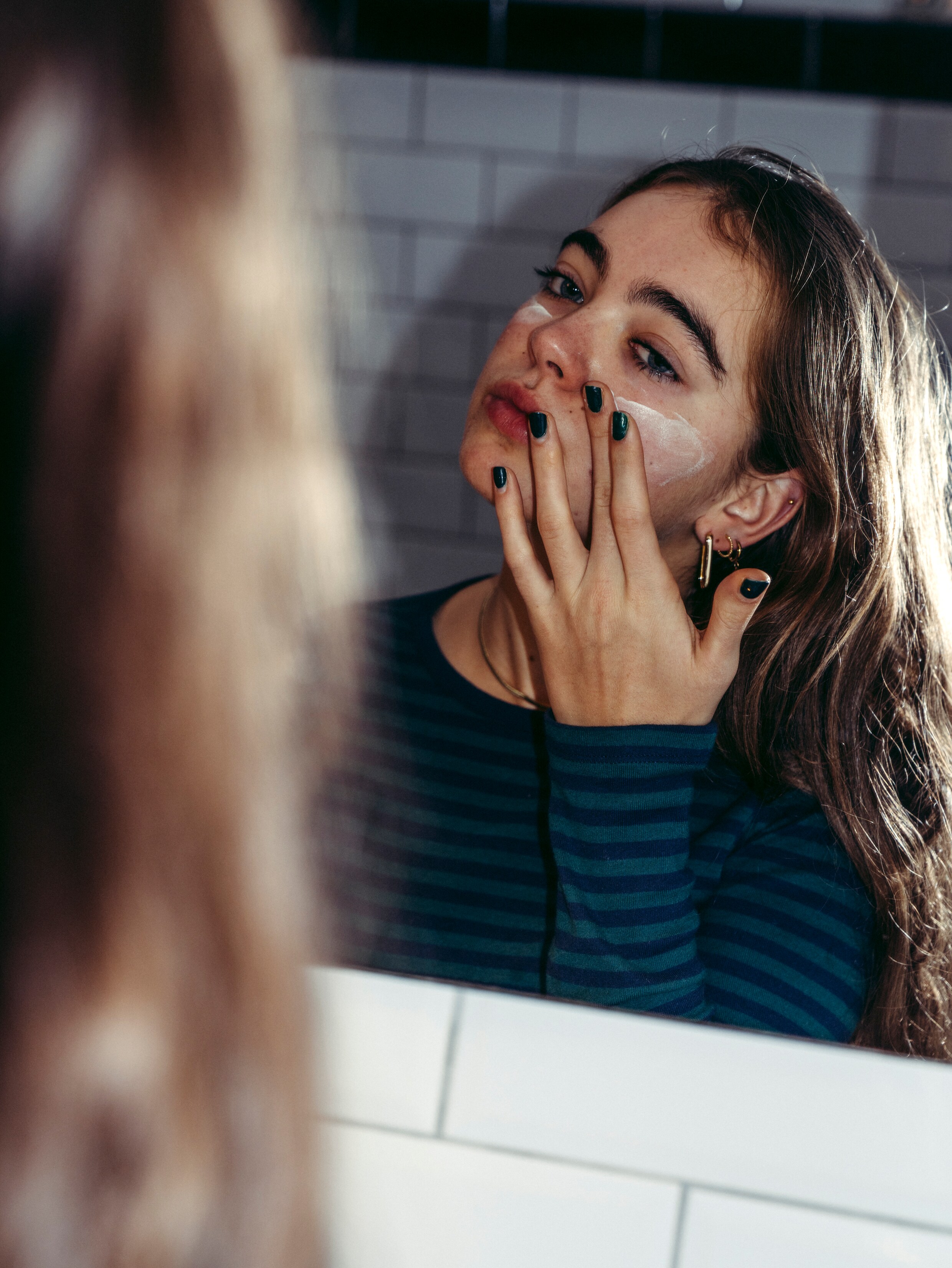 Jong gesmeerd is oud gedaan: waarom uw tienjarige een crème tegen ...