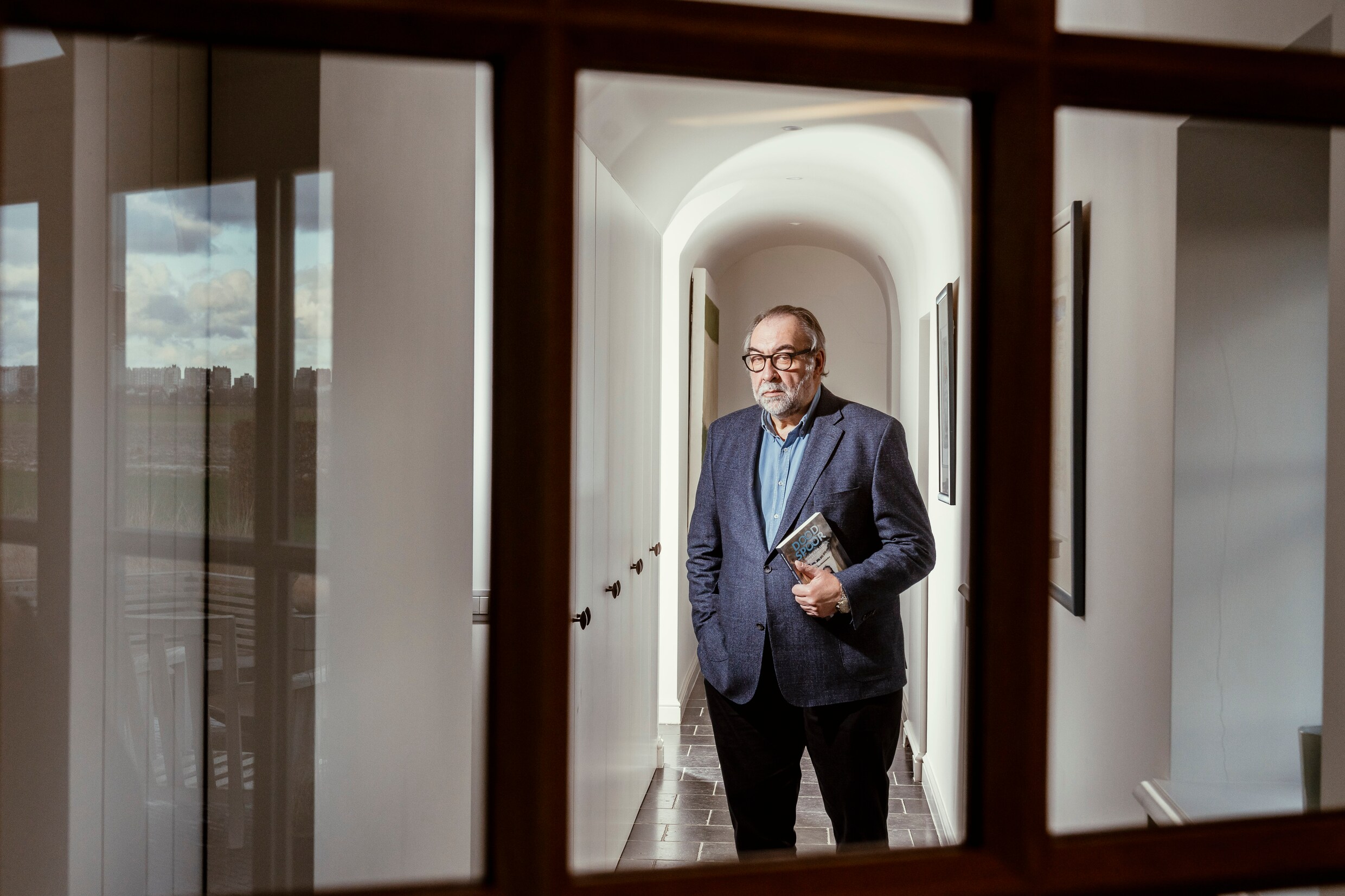 ‘Wat zo’n miljardair vertelt of eist, zal mij worst wezen’: 9 verhalen ...