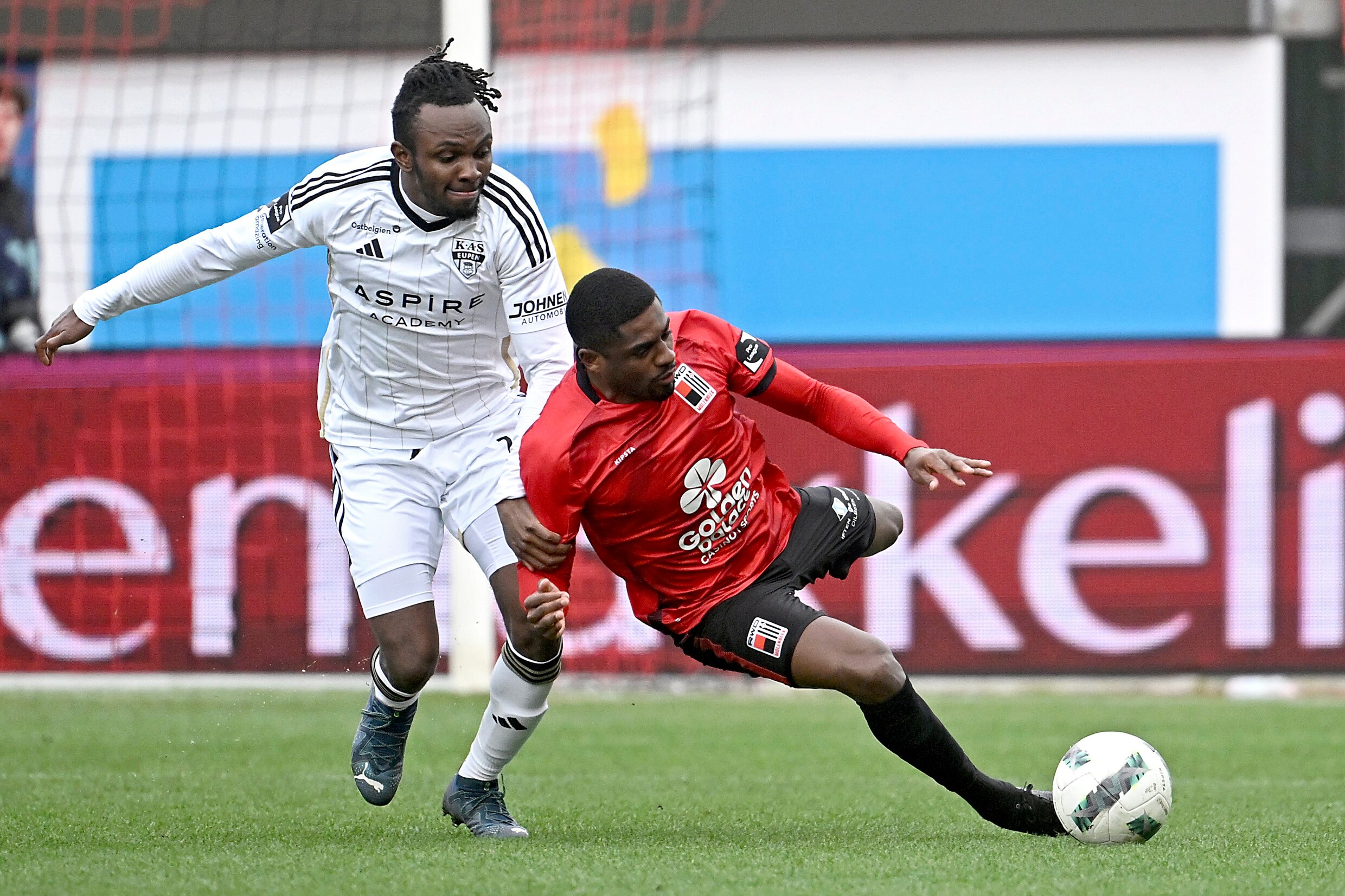 Belgenmop in Molenbeek: ‘De opwarming was zwaarder dan de match zelf ...