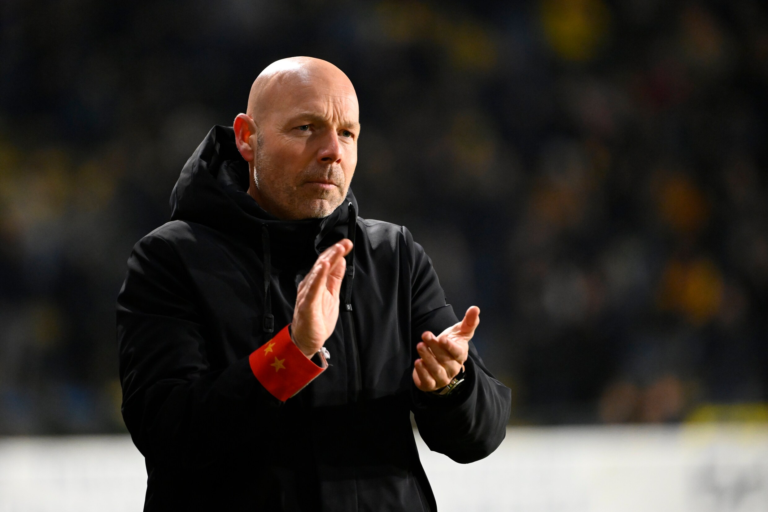 Riemer over de klacht van RWDM: ‘Schaf de VAR af, als dit het pad is ...